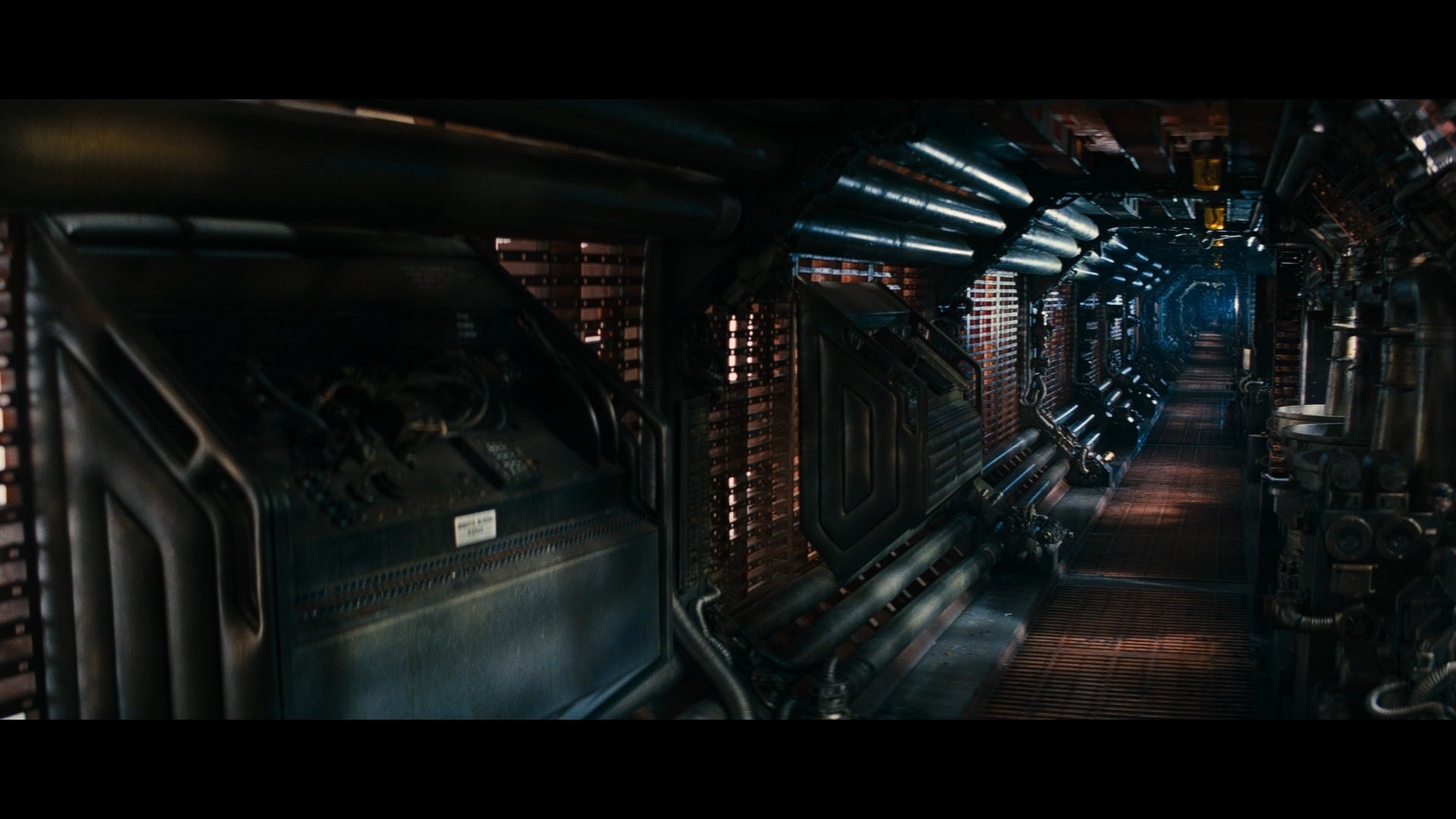Alien Movie HD: Dark Sci-Fi Corridor Wallpaper
