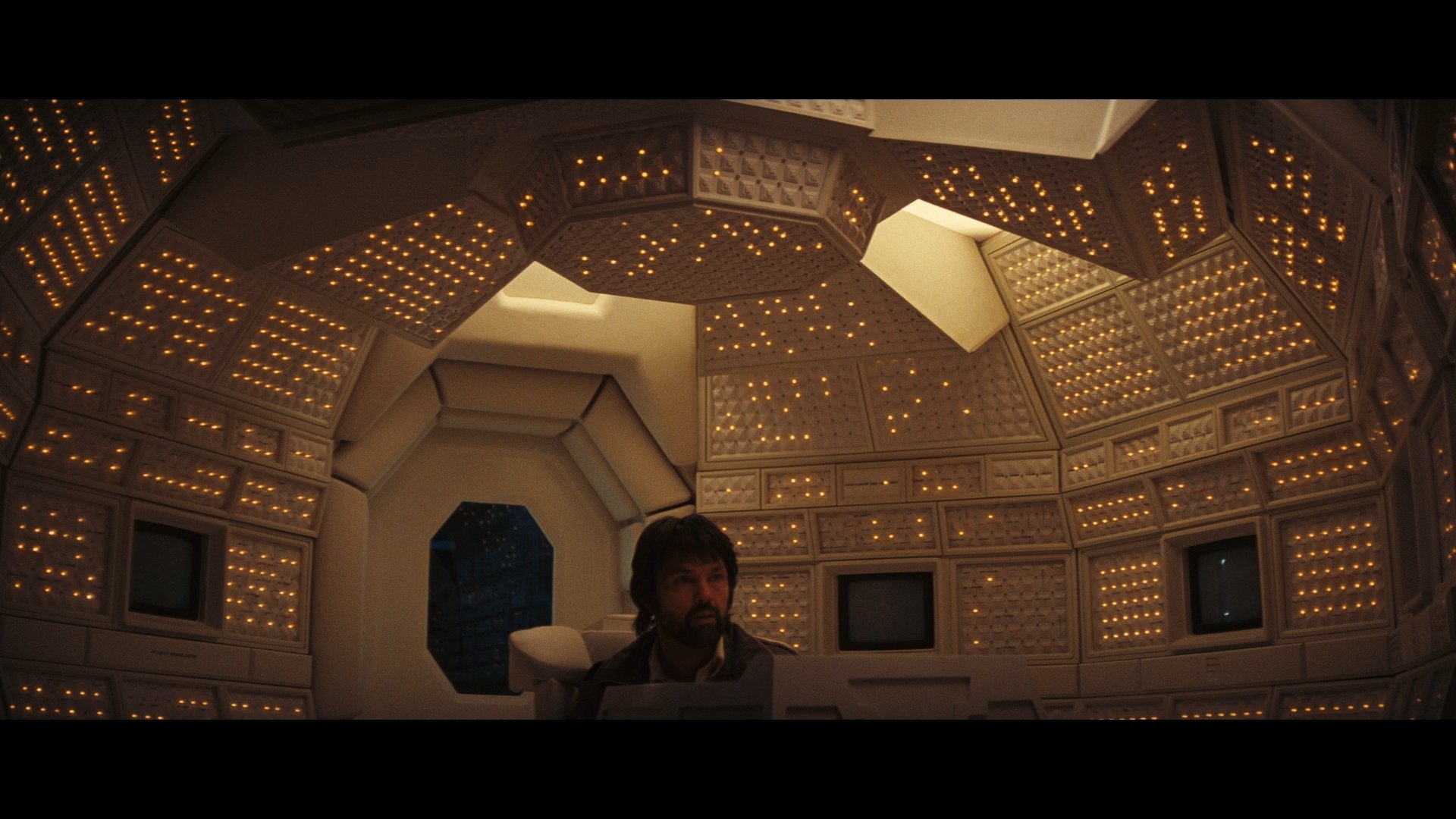 HD Alien Movie Scene: Intriguing Space Command Center