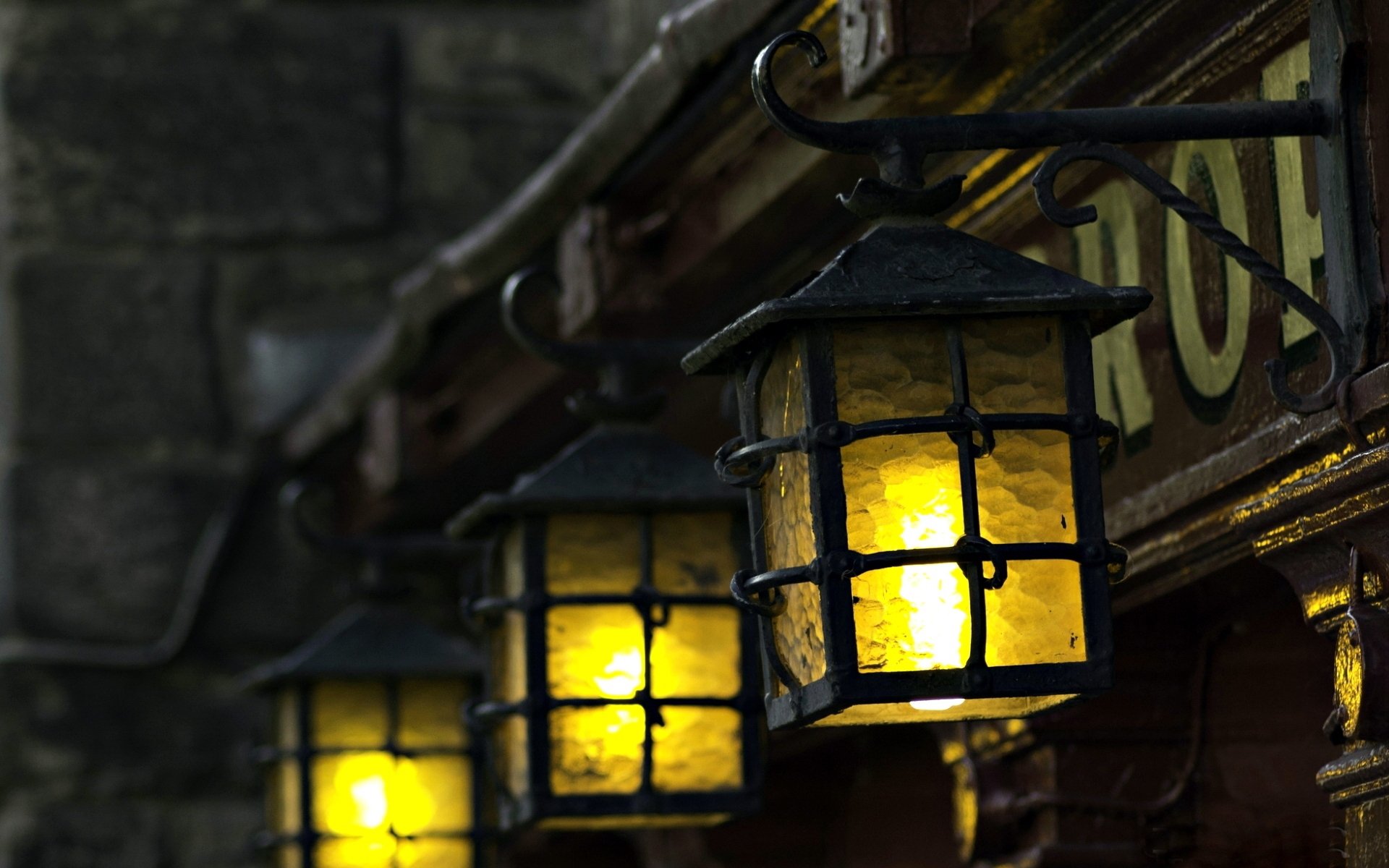 Download Man Made Lantern HD Wallpaper | 1920x1200 | Wallpaper Abyss