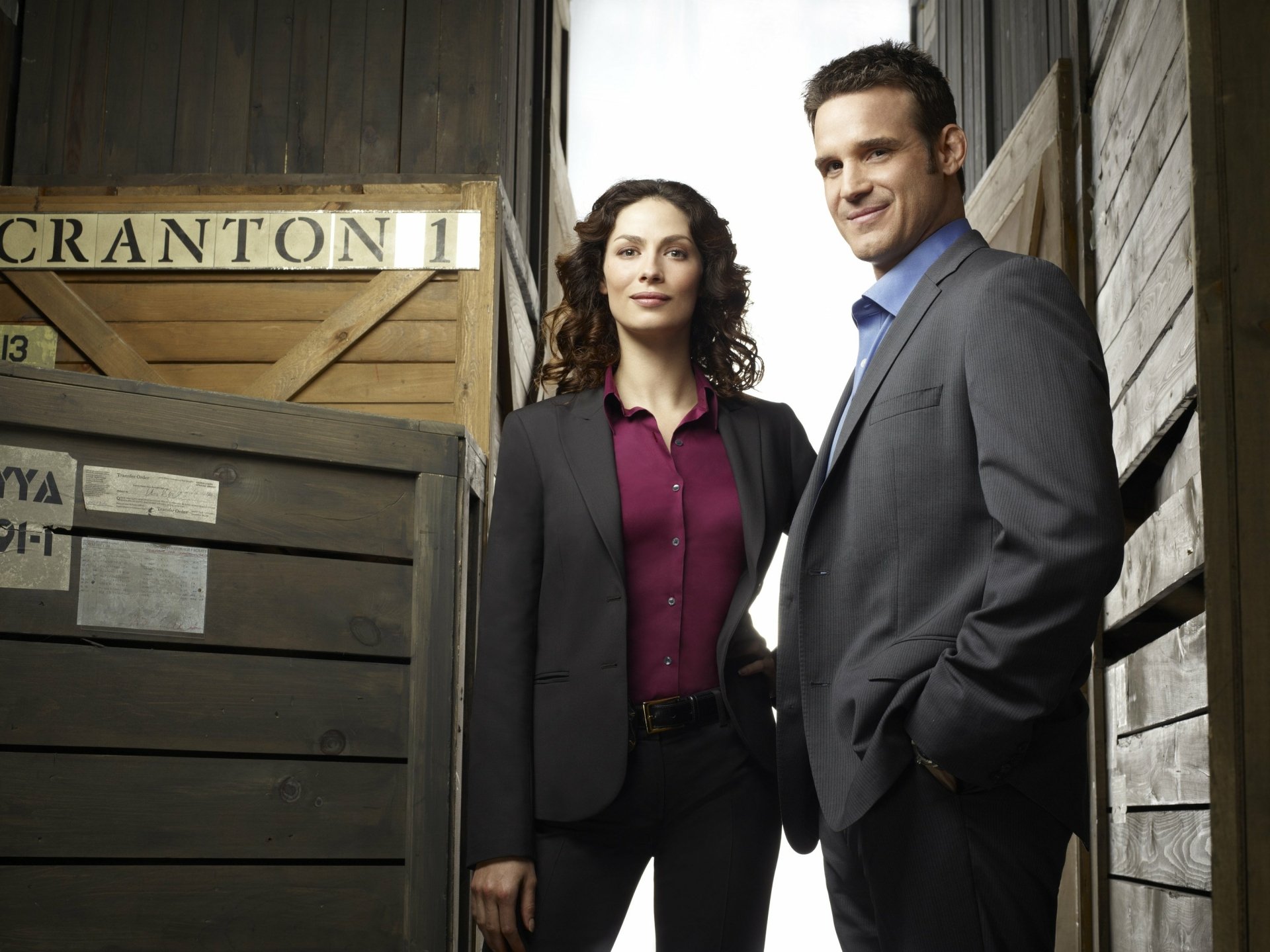 Download TV Show Warehouse 13 HD Wallpaper