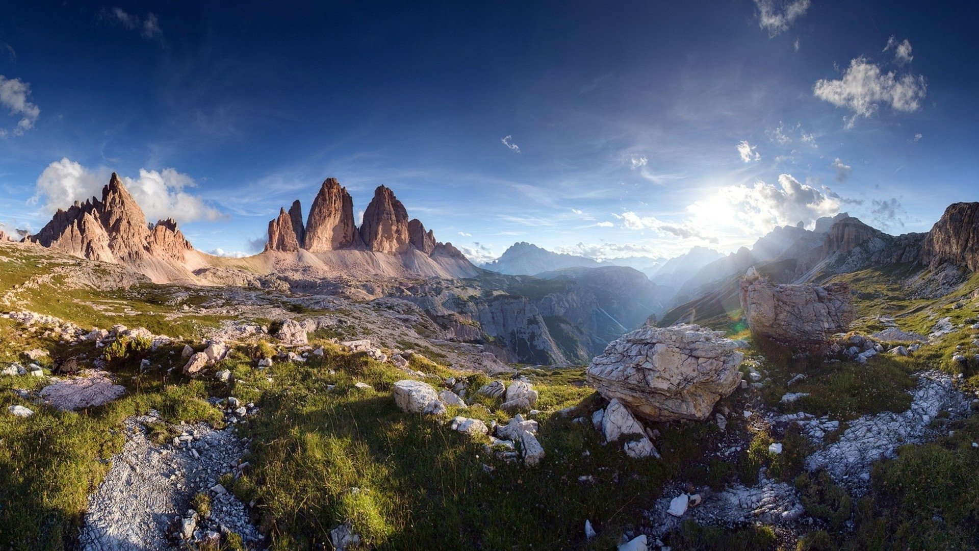 Sunrise Over Mountain Ridge – Stunning HD Nature Wallpaper