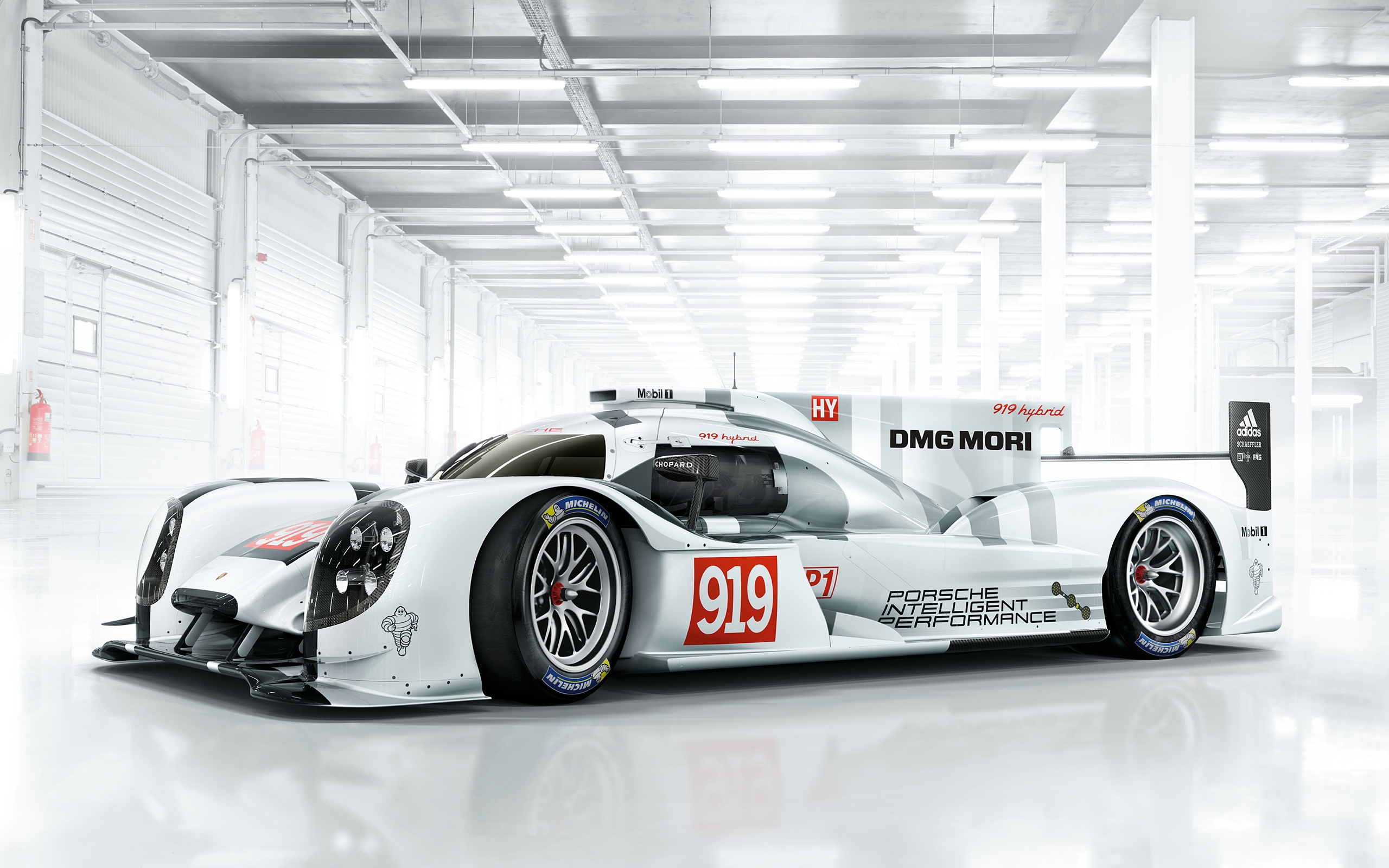 Download Race Car LMP1 Porsche 919 Hybrid Vehicle Porsche 919 HD Wallpaper