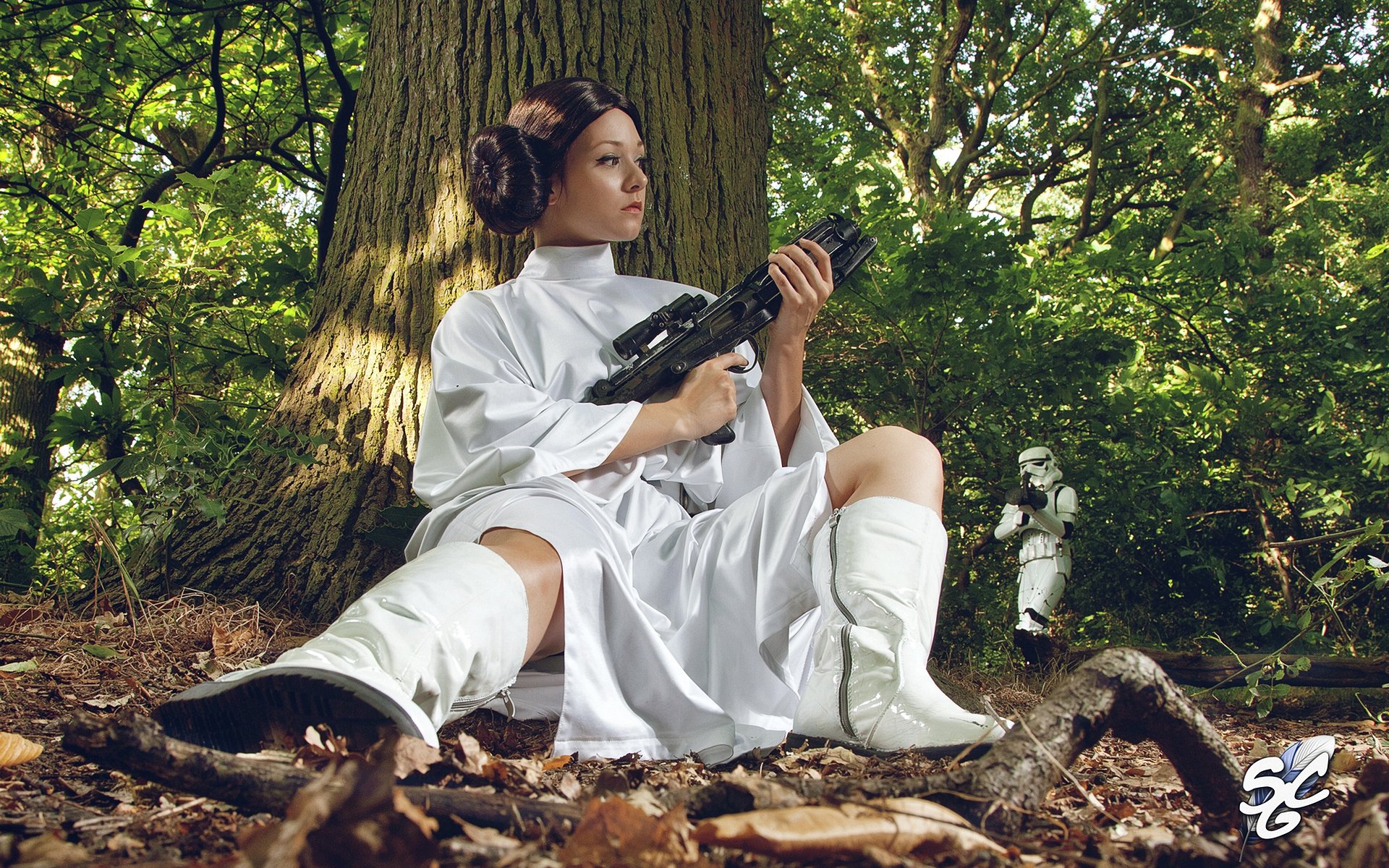 Princess Leia Cosplay Hd Wallpaper