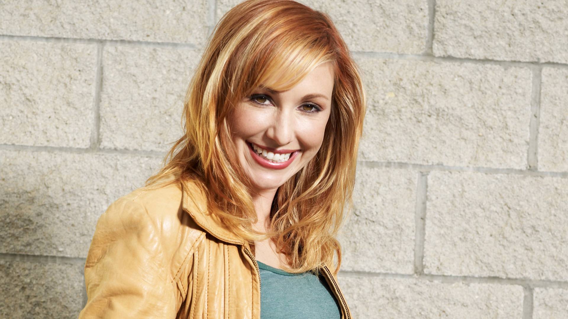 Kari Elizabeth Byron From The TV Show Mythbusters