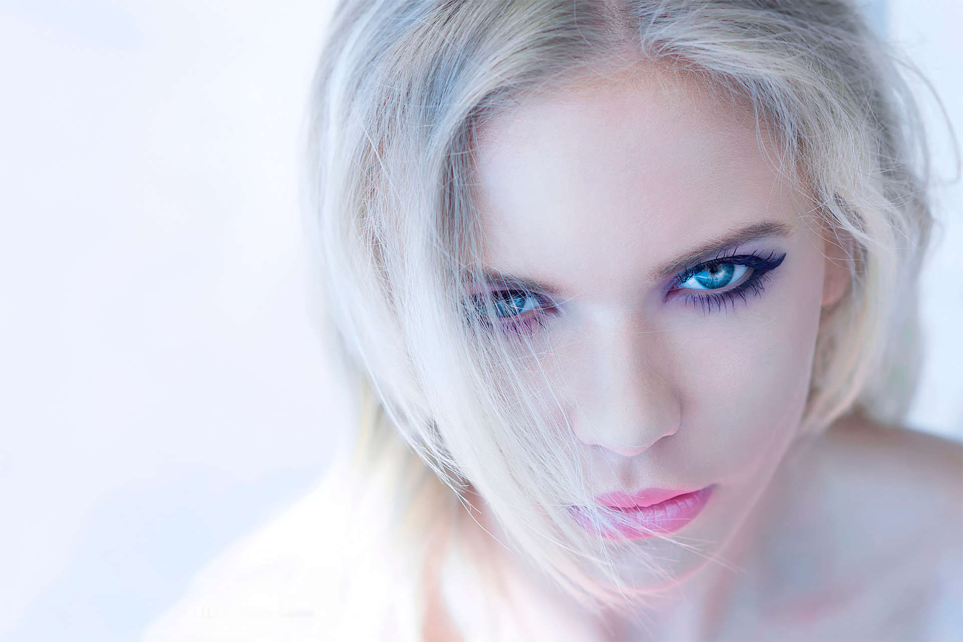 Stunning Woman’s Face - HD Wallpaper