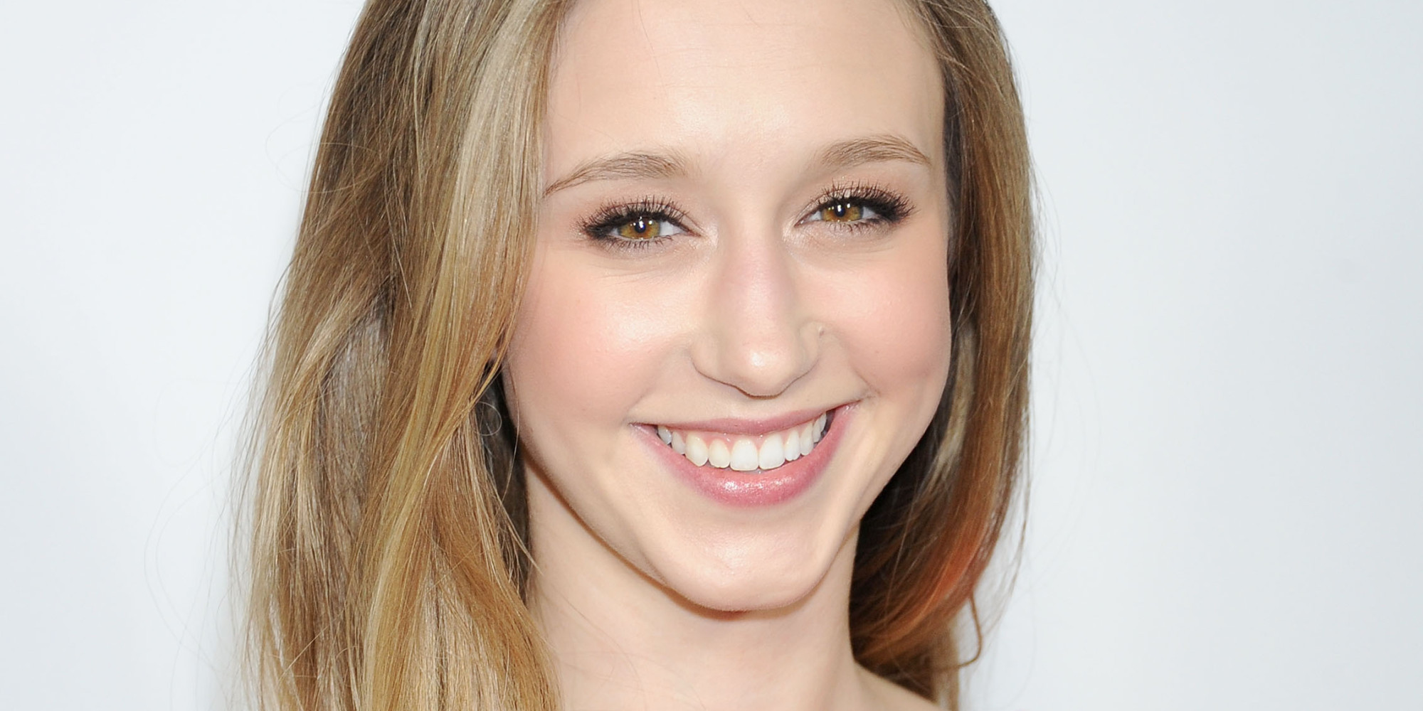 Taissa Farmiga HD Celebrity Wallpaper – Bright Smile Spotlight