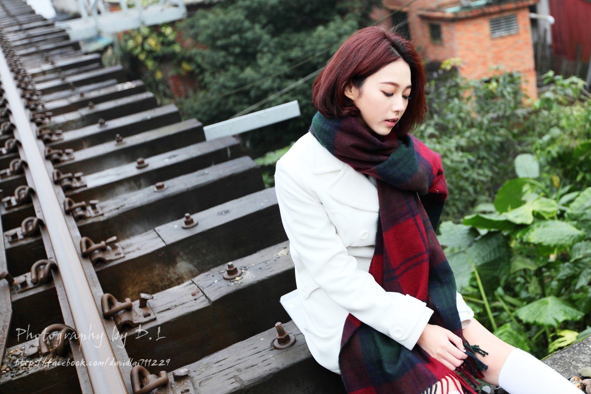 Lín Yǔ by the Taiwanese Railroad – 4K Ultra HD Asian Model Portrait by ...