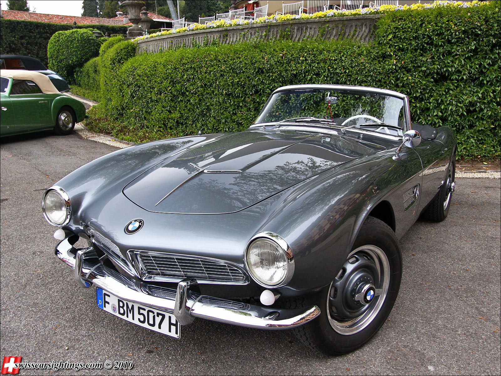 Silver Classic BMW Roadster — HD Wallpaper | 1600x1200 | Wallpaper Abyss