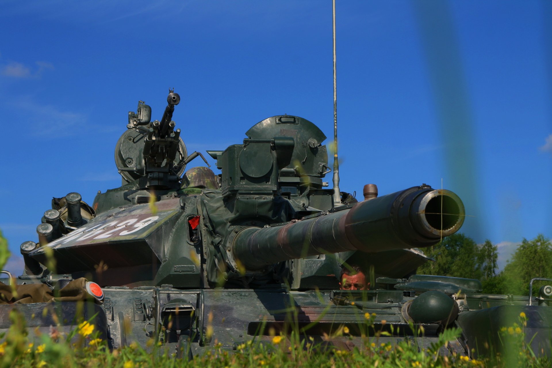 Download Military TR-85 4k Ultra HD Wallpaper