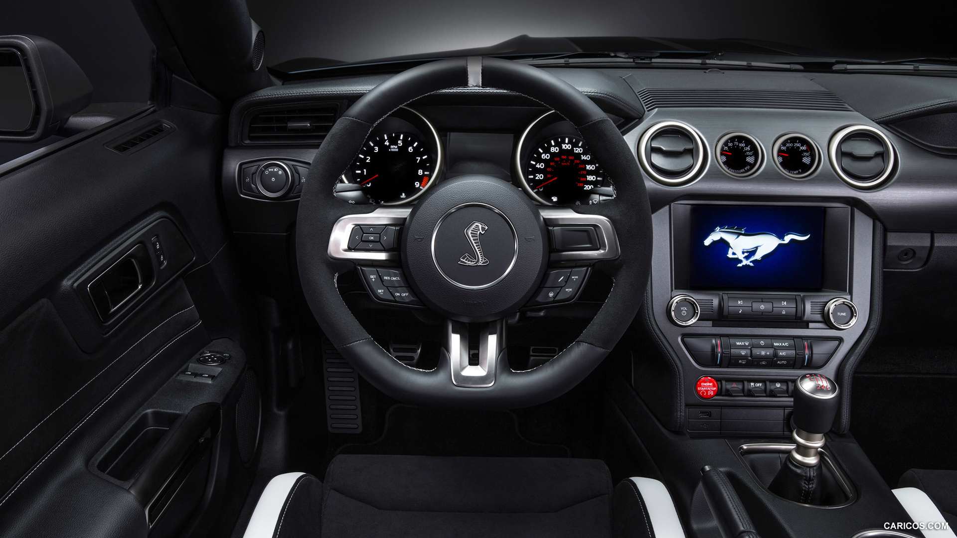 Download Vehicle Ford Mustang HD Wallpaper
