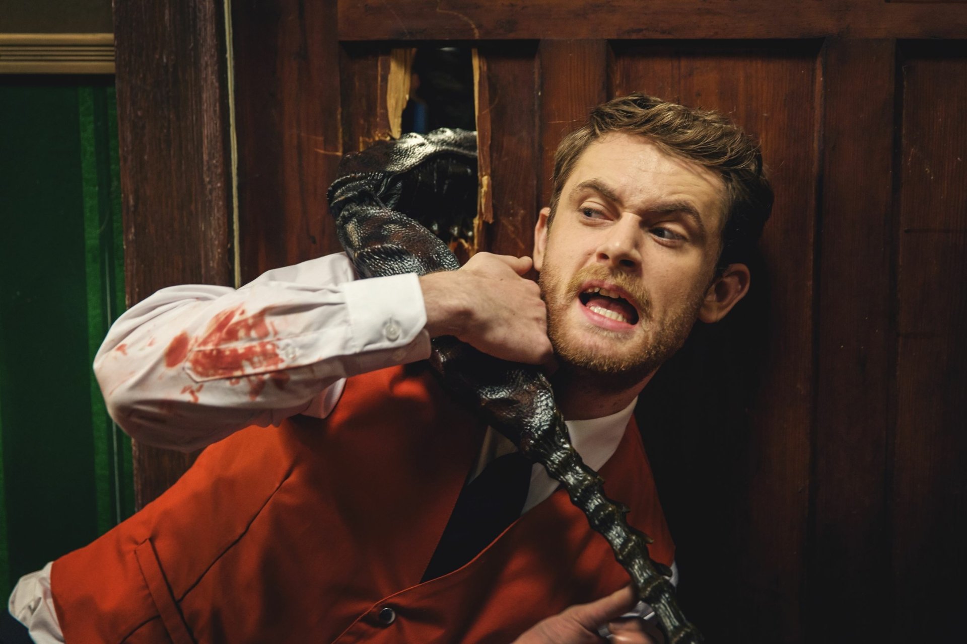 Download Movie Stung HD Wallpaper