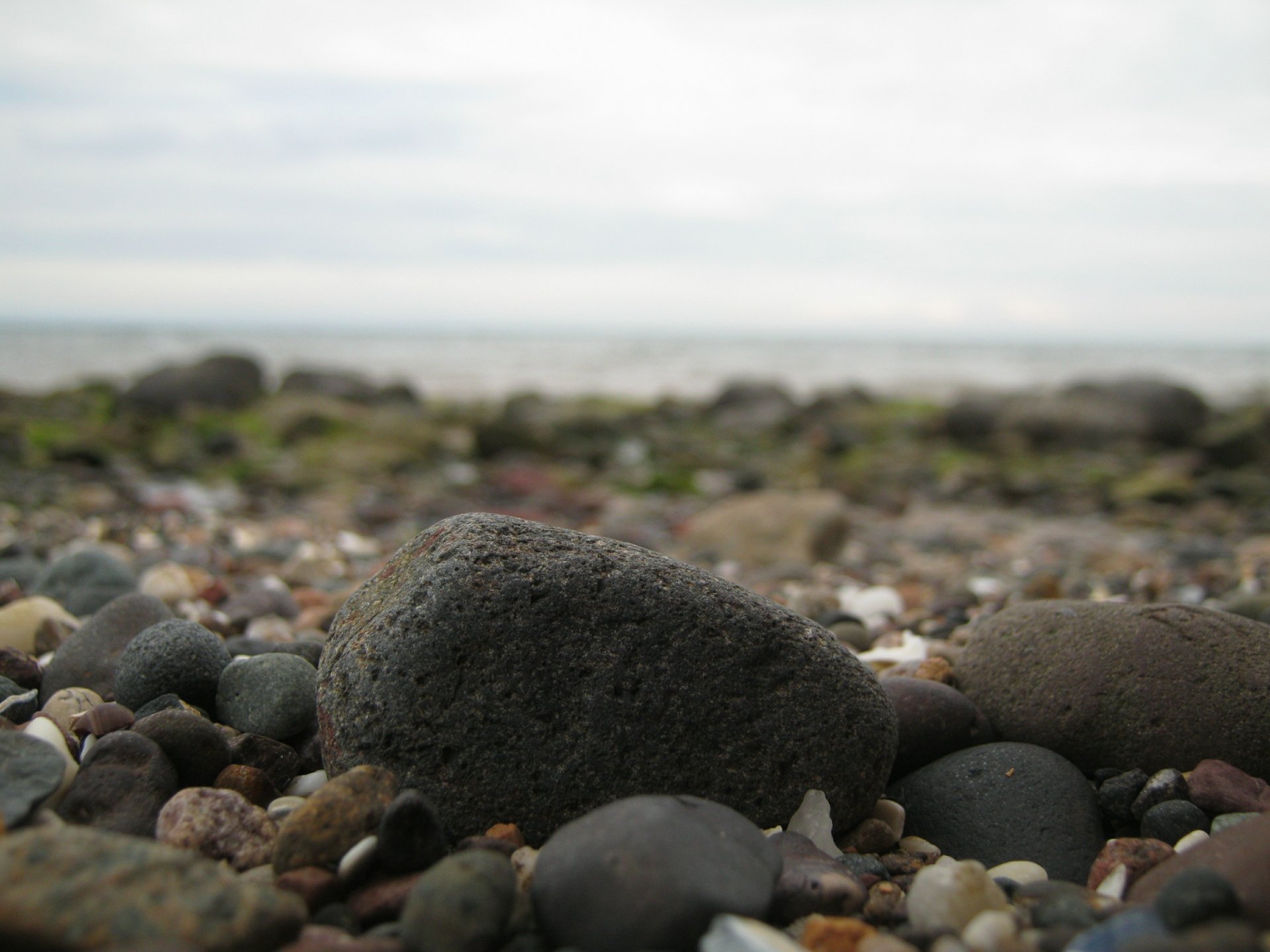 Download Nature Rock HD Wallpaper