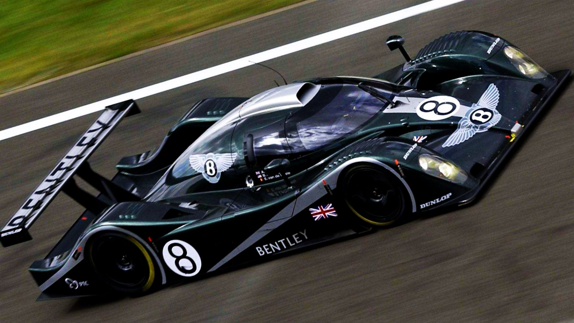 Download Vehicle Bentley Speed 8 HD Wallpaper