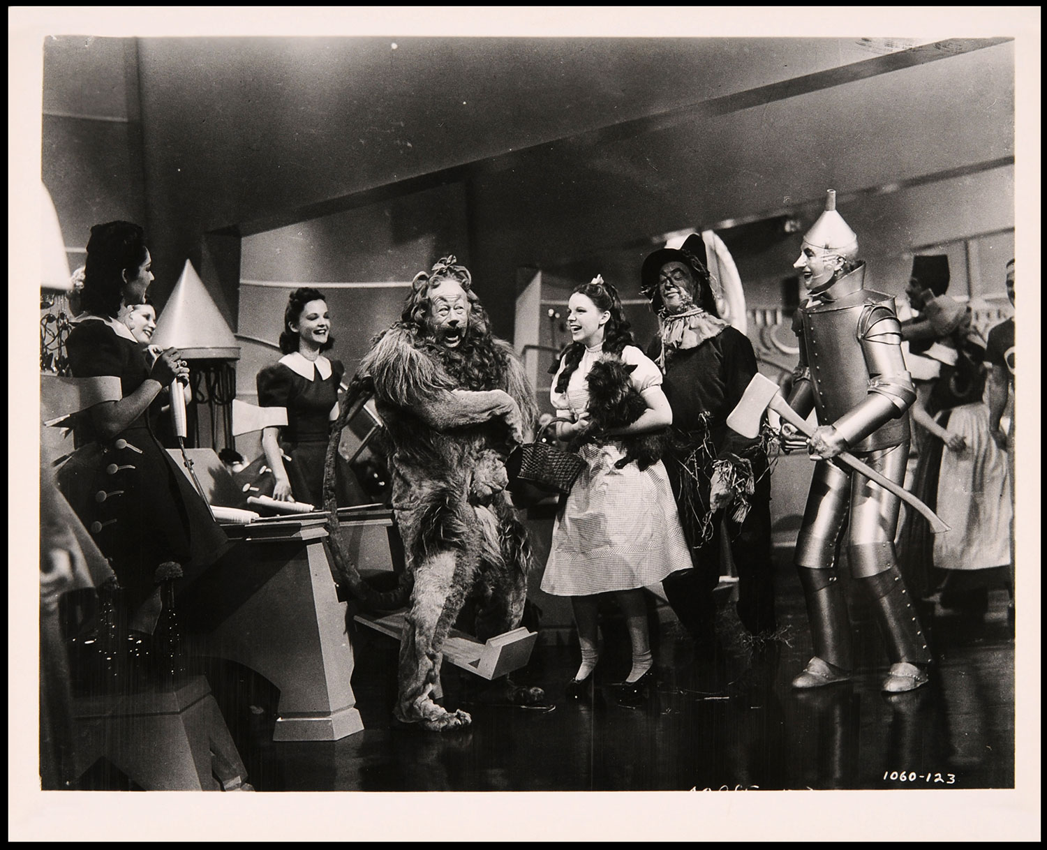 Download Movie The Wizard Of Oz (1939) HD Wallpaper
