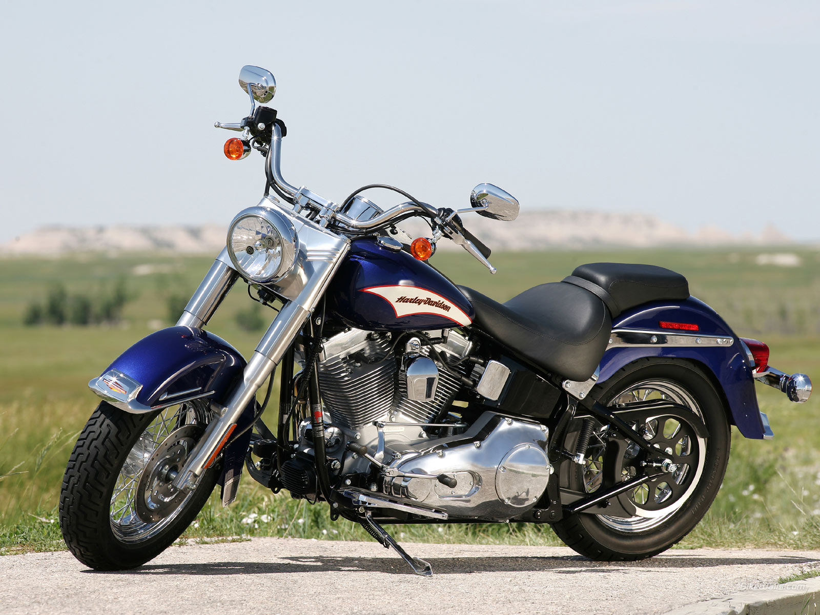 Harley-Davidson Wallpaper and Background Image | 1600x1200 | ID:631033 ...