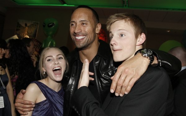 Actor - Desktop Wallpapers, Phone Wallpaper, PFP, Gifs, and More!