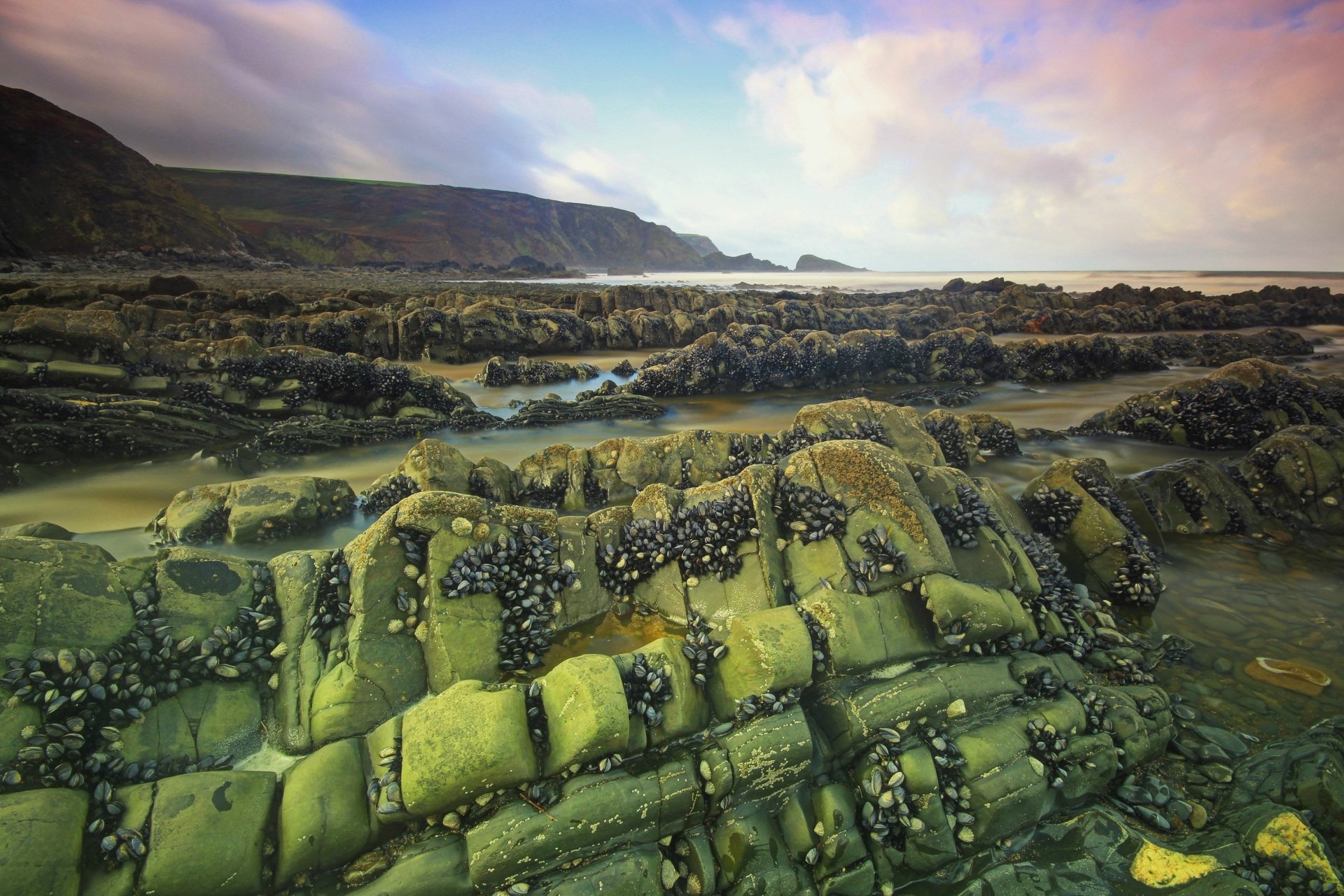 Download Nature Rock HD Wallpaper