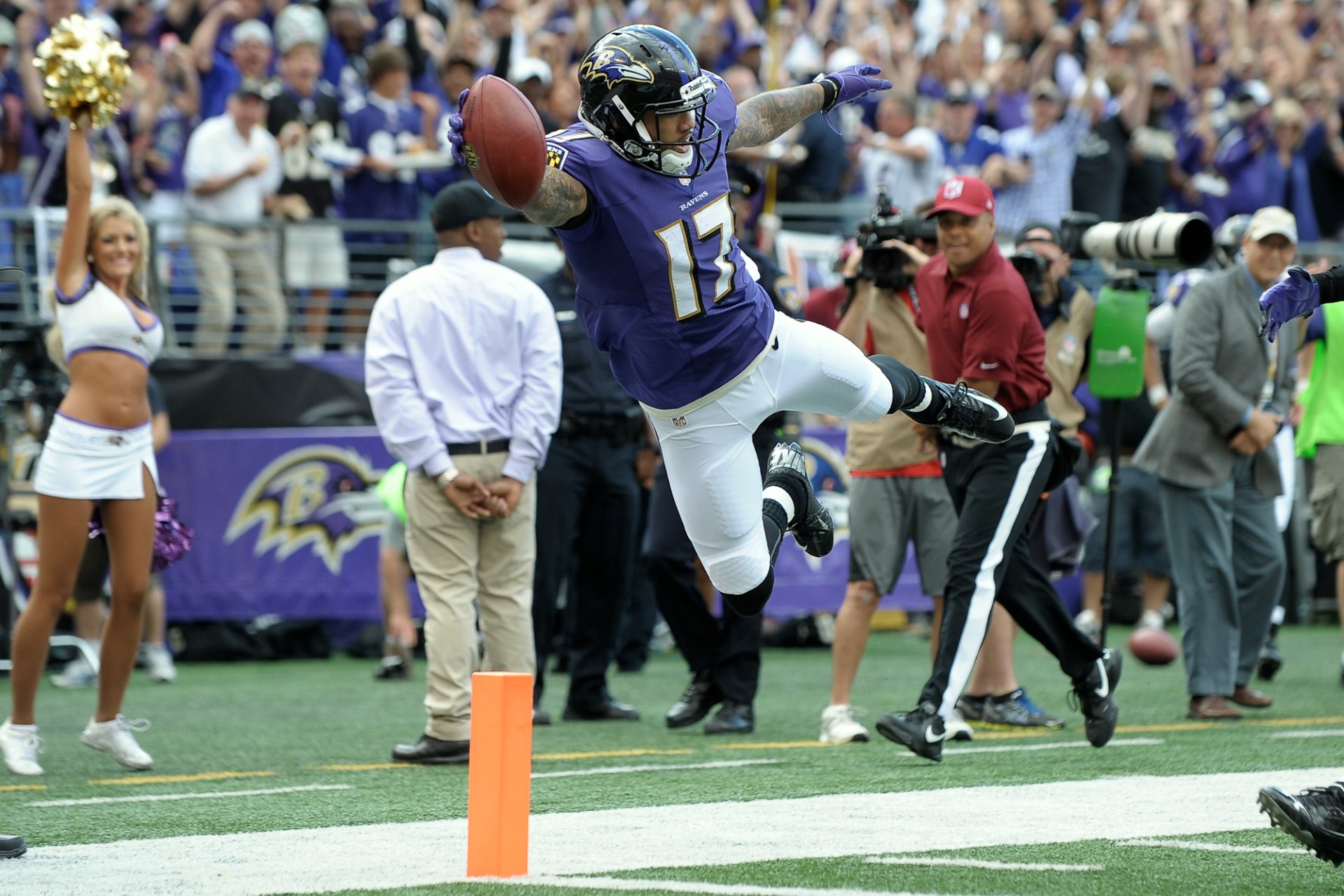 Download Baltimore Ravens Sports HD Wallpaper