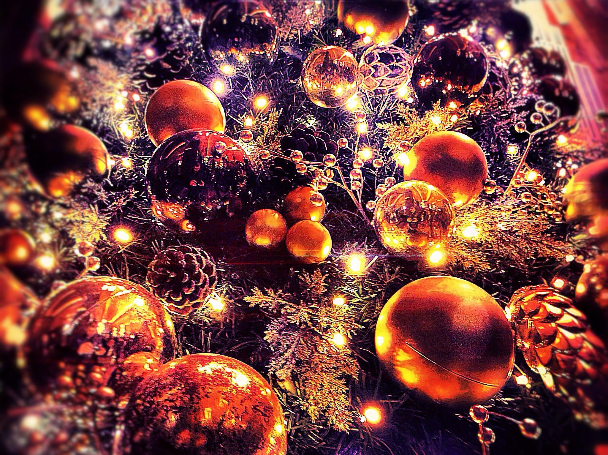 Download Christmas Ornaments Holiday Christmas HD Wallpaper
