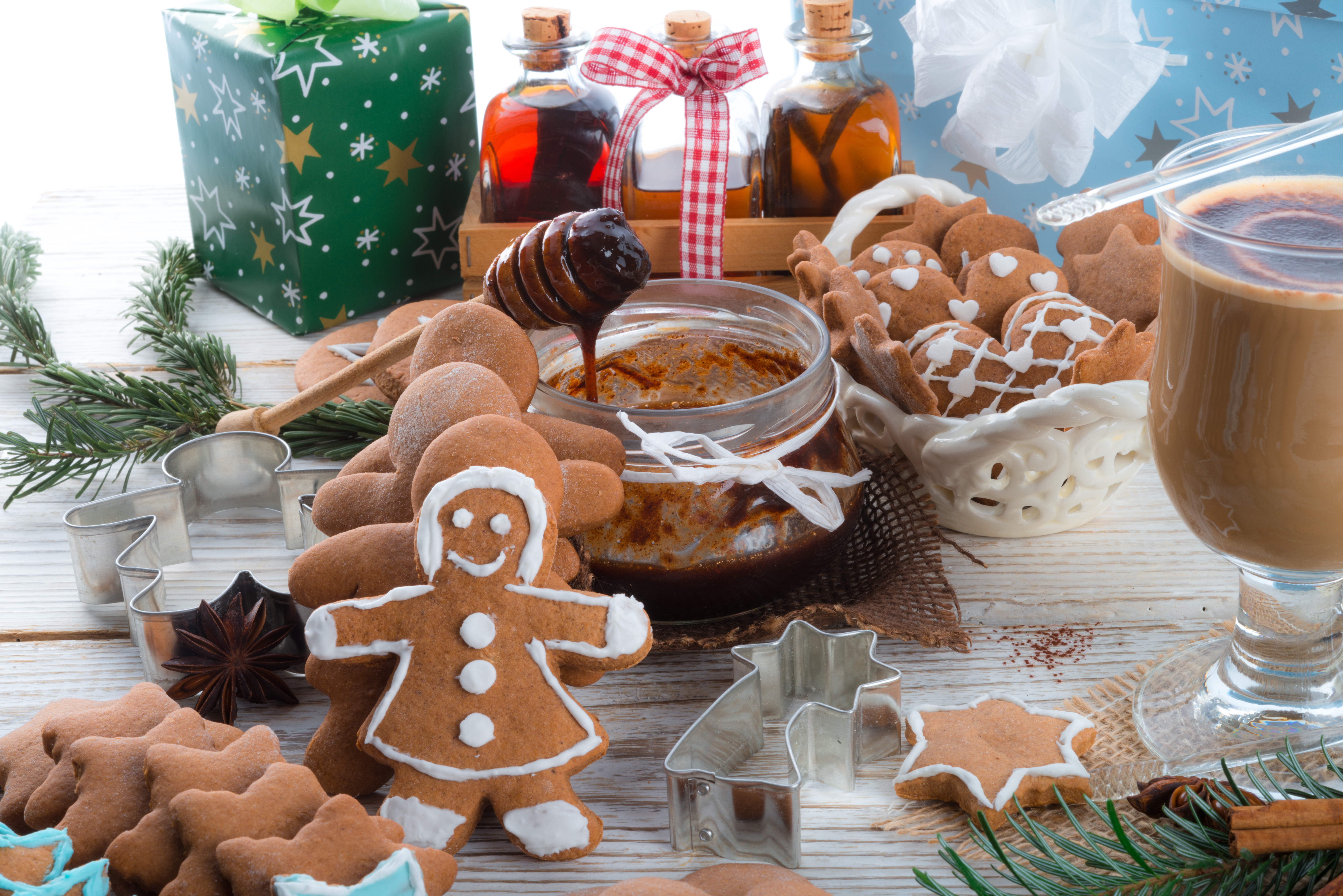Download Gingerbread Cookie Holiday Christmas 4k Ultra HD Wallpaper