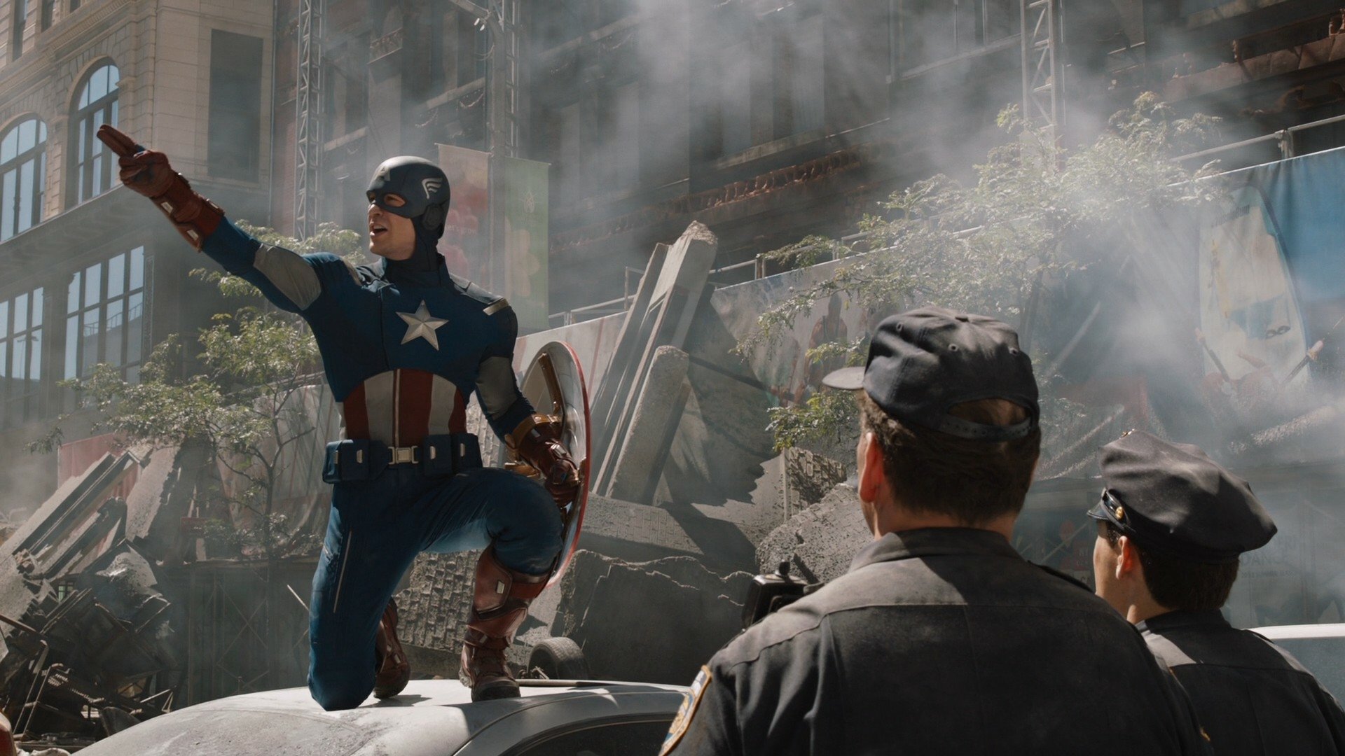 Captain America HD Wallpaper: Chris Evans in Avengers Movie Action