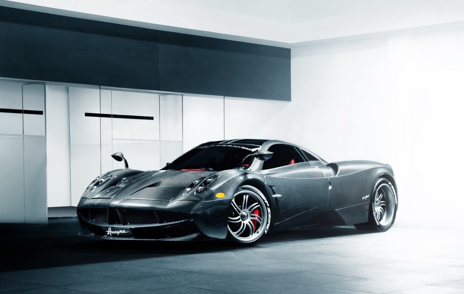 Download Silver Car Car Supercar Pagani Vehicle Pagani Huayra 4k Ultra ...