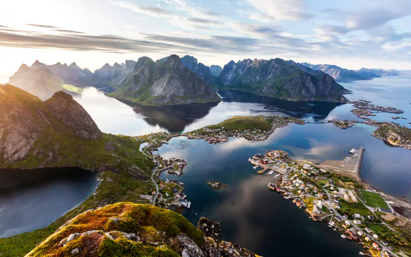 Stunning Reine Aerial Landscape HD Wallpaper