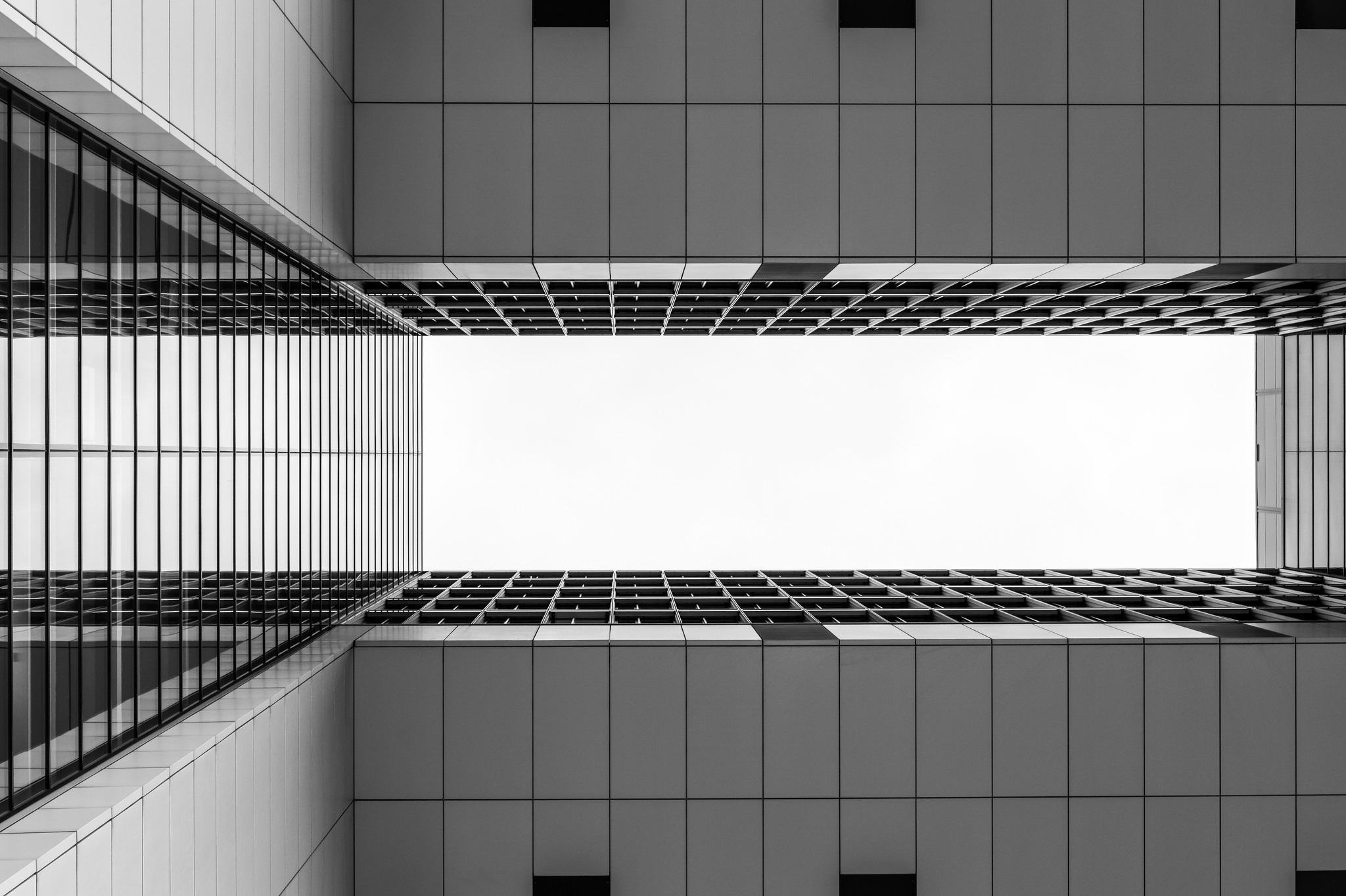 Download Reflection Monochrome Architecture Man Made Building HD Wallpaper
