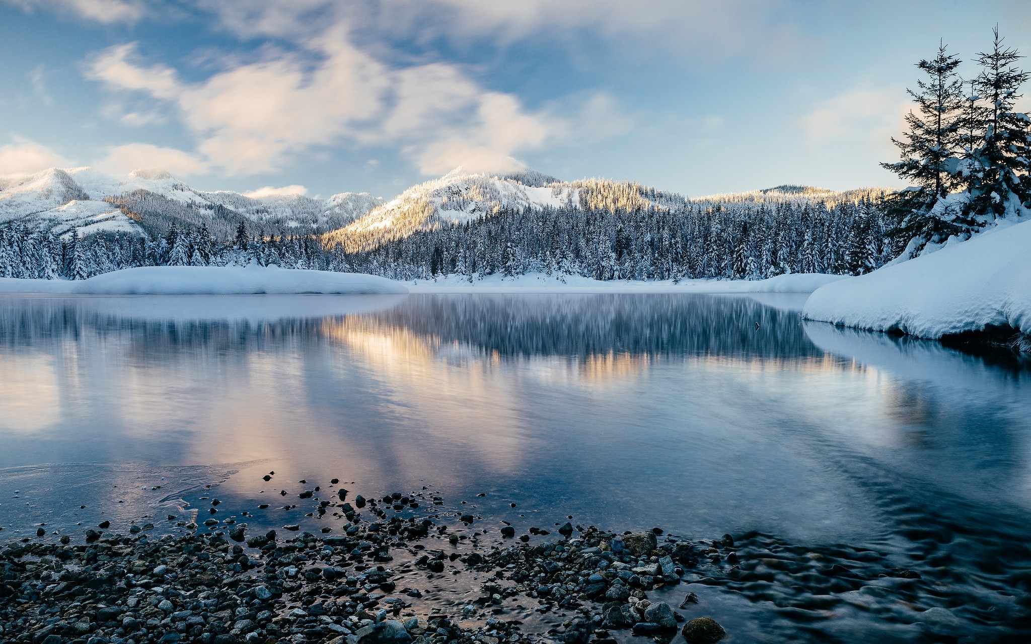 Download Winter Nature Lake HD Wallpaper