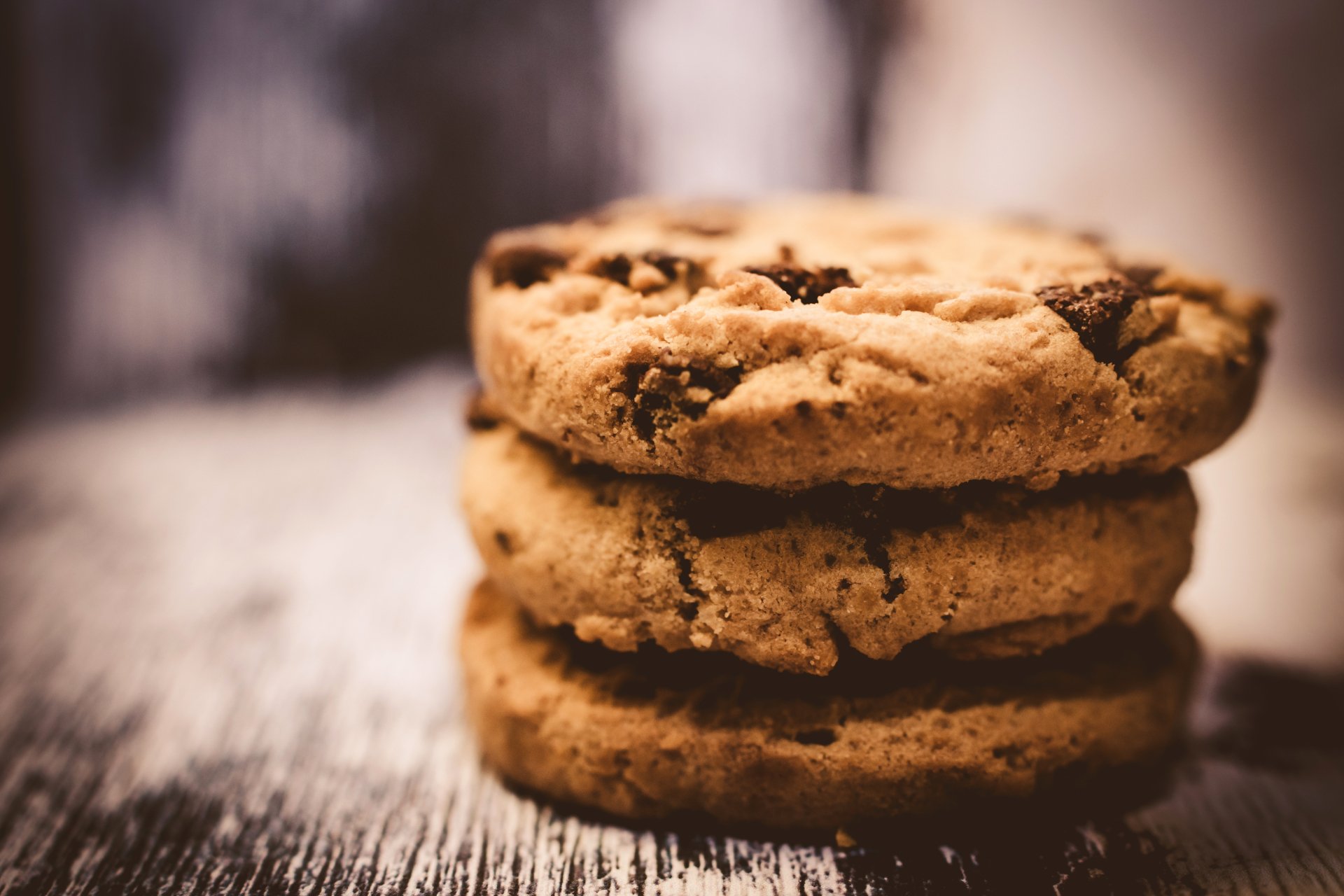 4K Ultra HD Delight: Decadent Chocolate Chip Cookie Stack