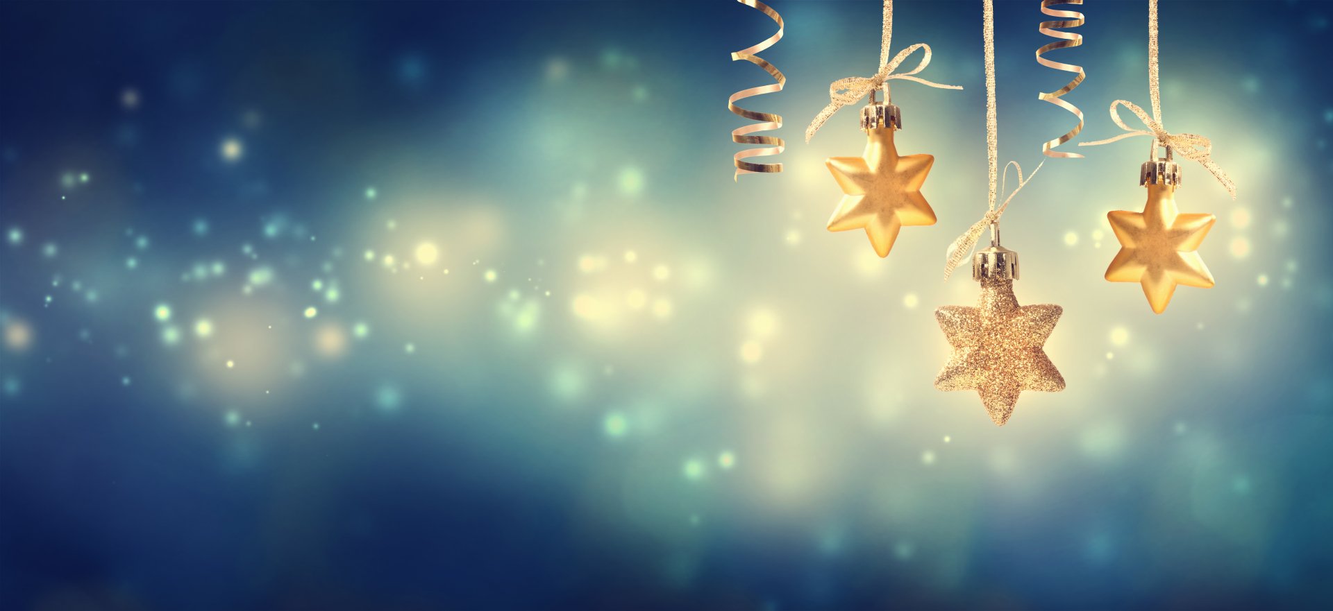 4K Ultra HD Christmas Holiday Sparkle Wallpaper | 7000x3211 | Wallpaper ...