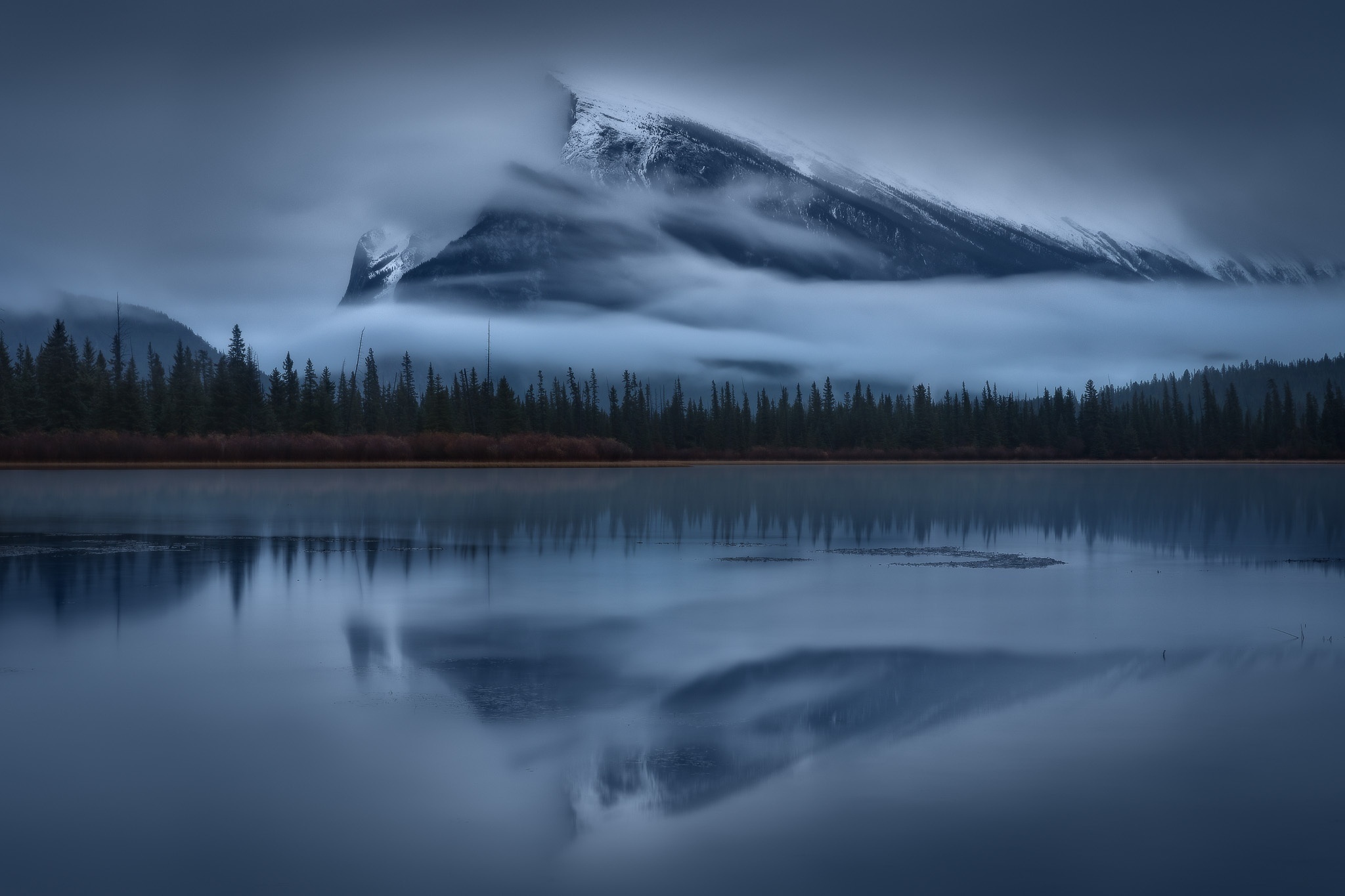 Download Fog Peak Mountain Lake Nature Reflection HD Wallpaper