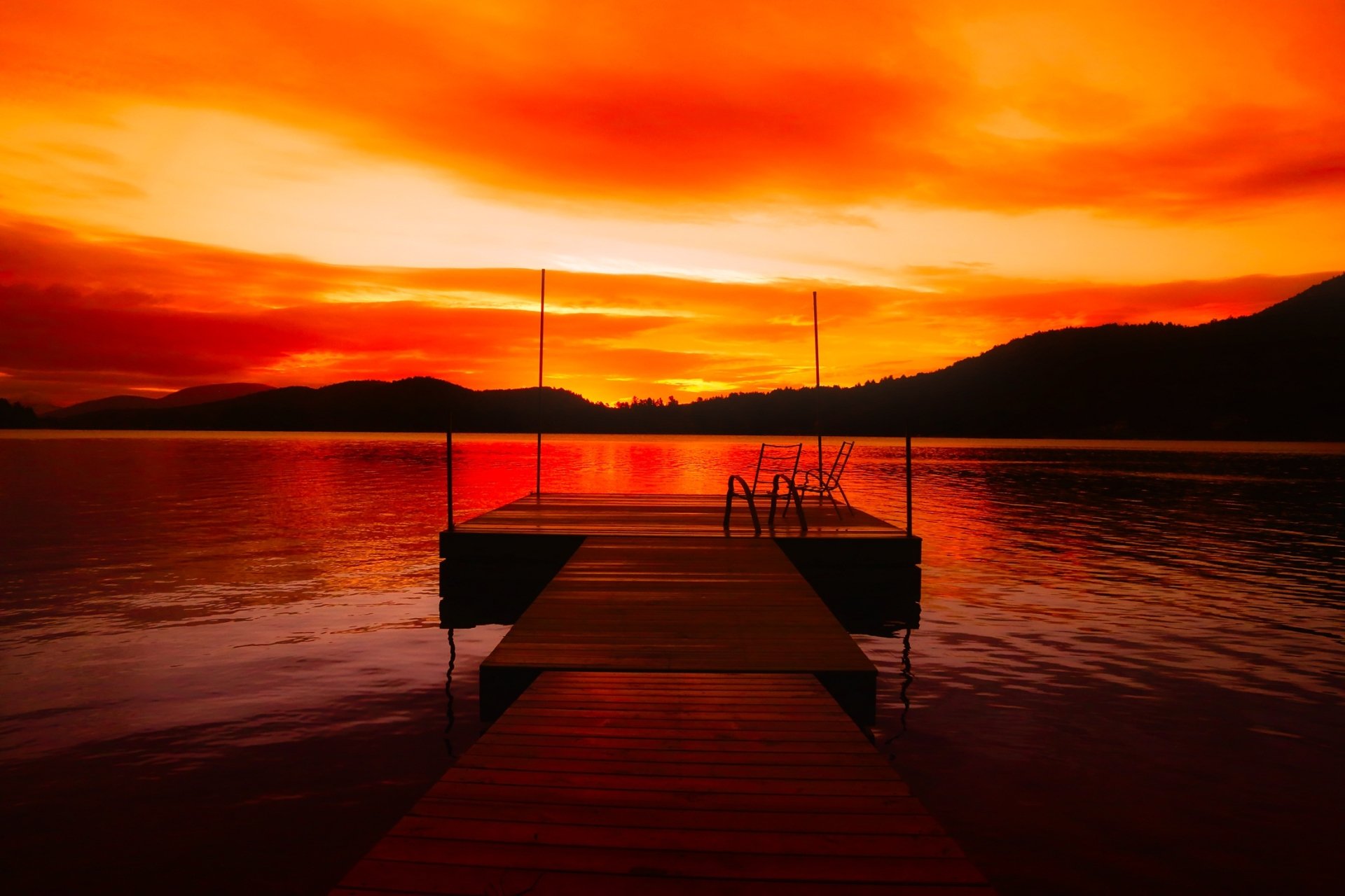 Sunrise Lake Dock Wallpaper