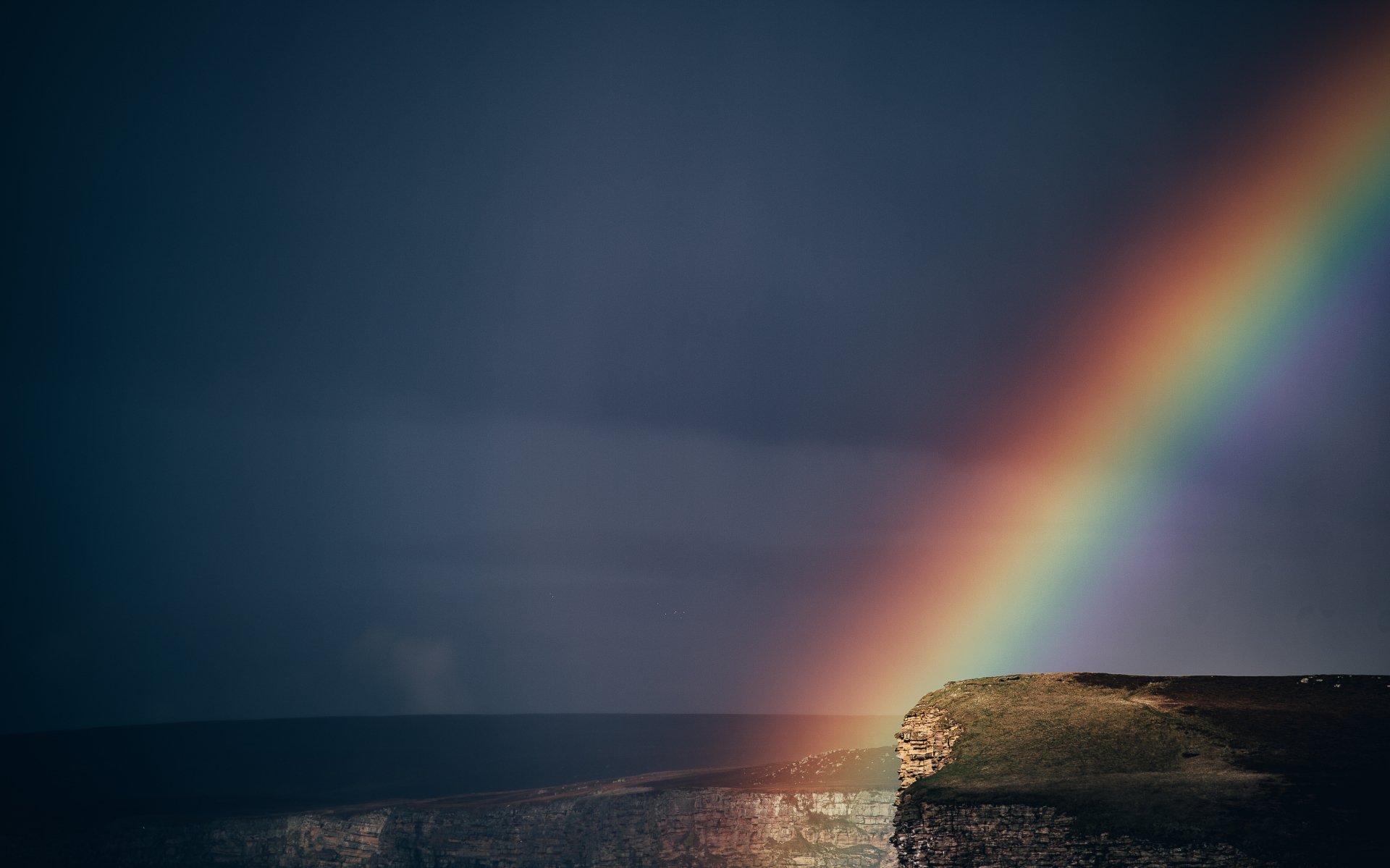 4K Ultra HD Wallpaper — Rainbow on the Horizon | 4000x2498 | Wallpaper ...