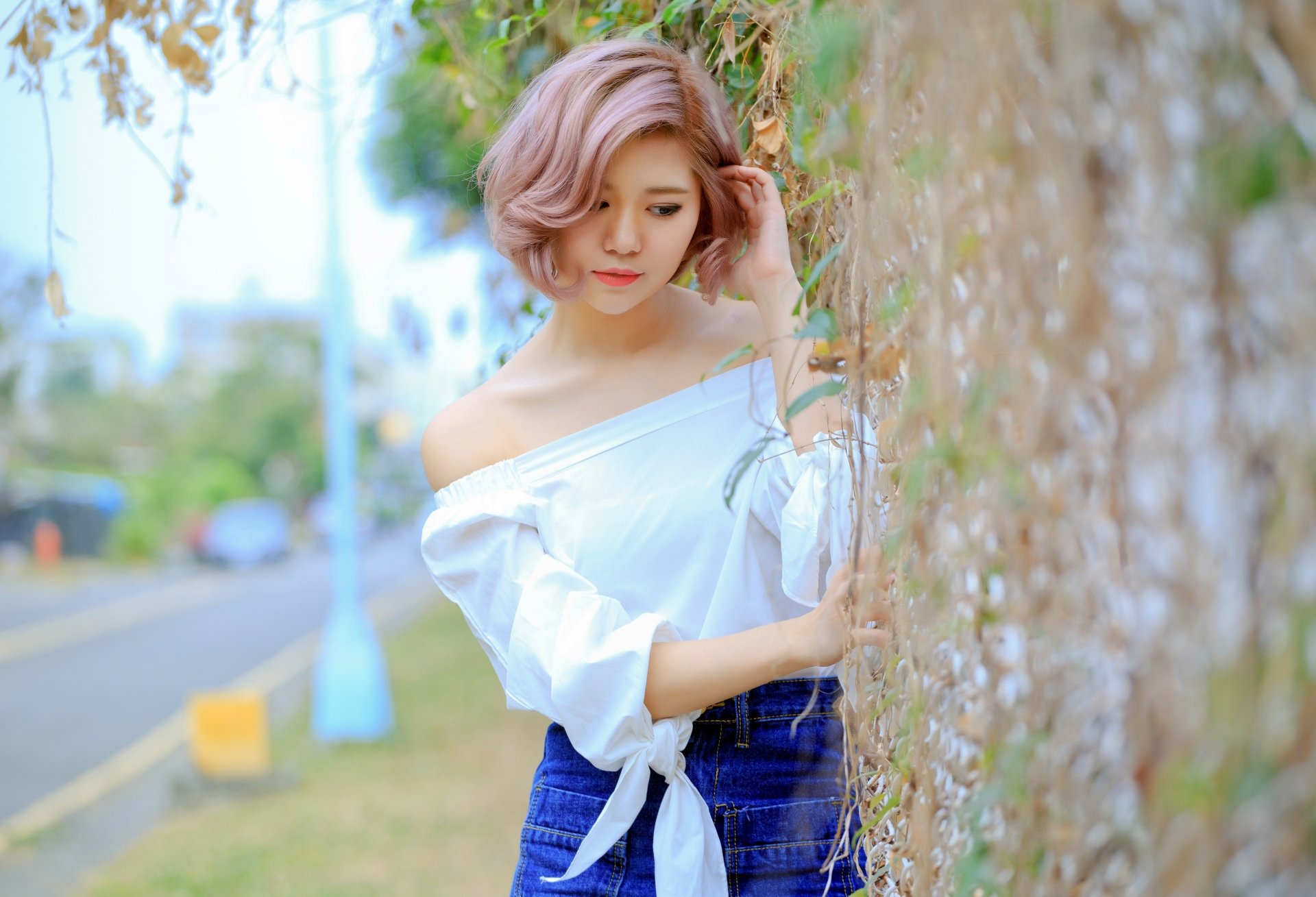 Pink Elegance - 4K Ultra HD Wallpaper