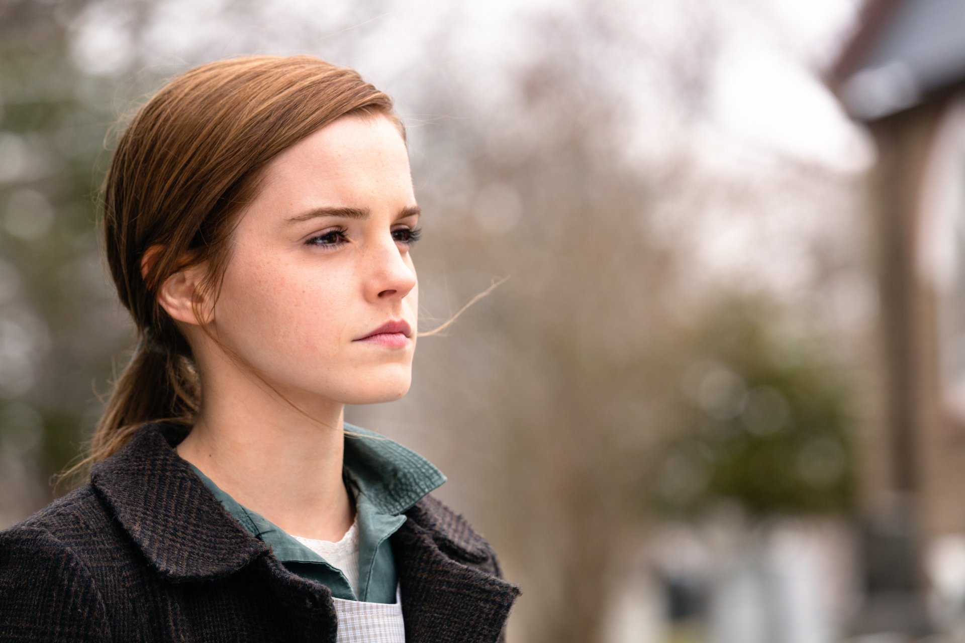 Emma Watson in Regression – Stunning 4K Ultra HD Movie Wallpaper