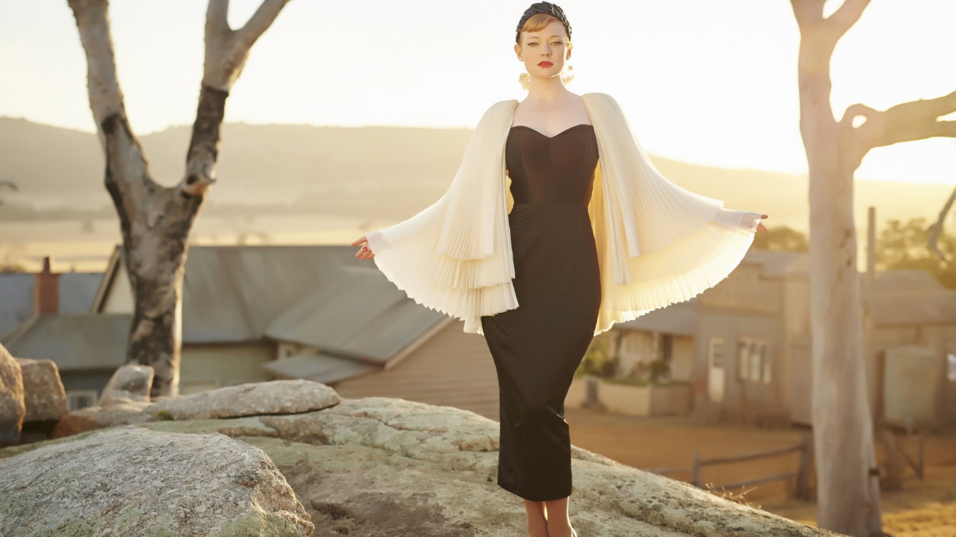 Download Sarah Snook Movie The Dressmaker HD Wallpaper