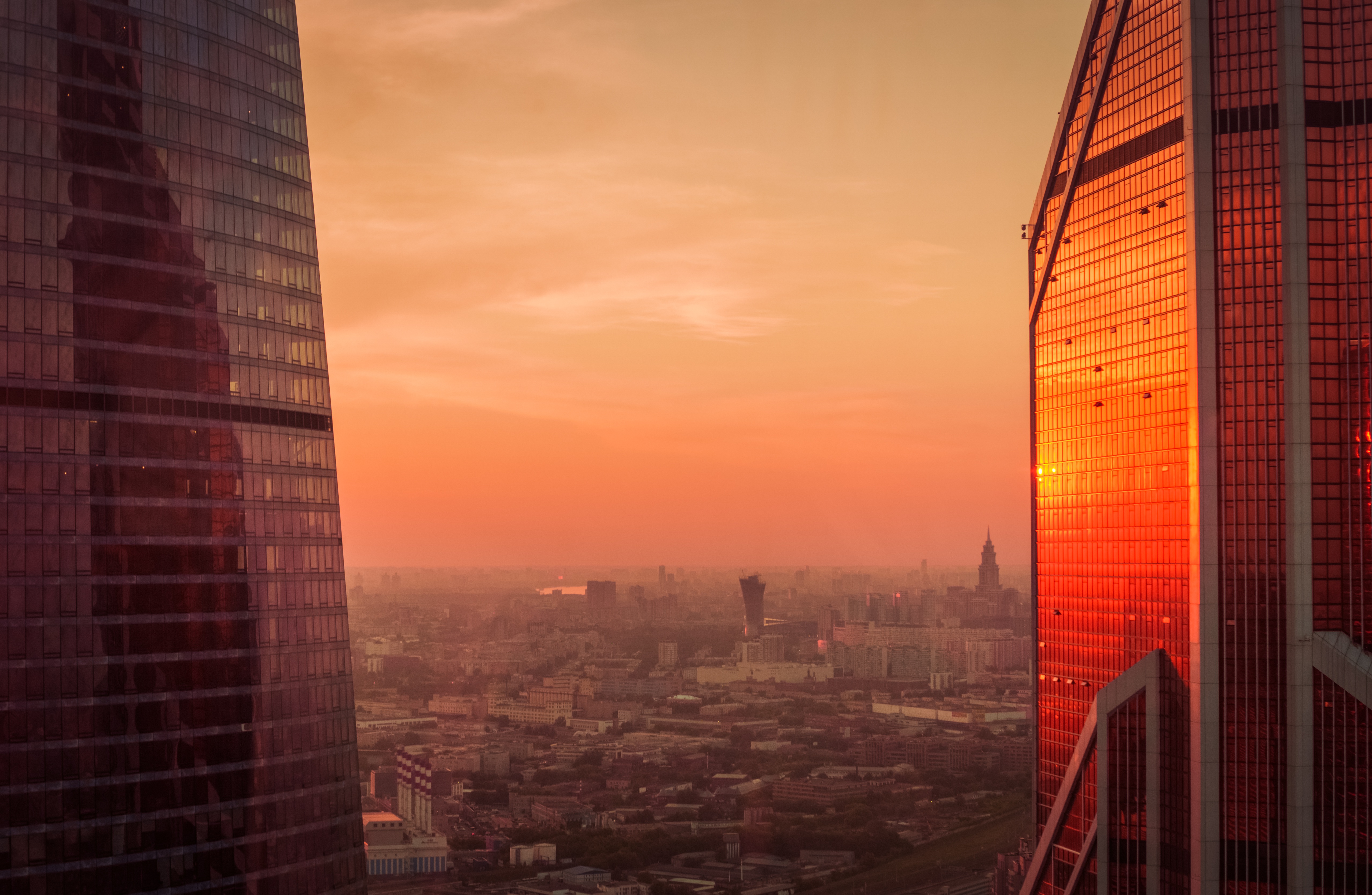 Download Sunset Horizon Cityscape Building Russia Man Made Moscow 4k ...