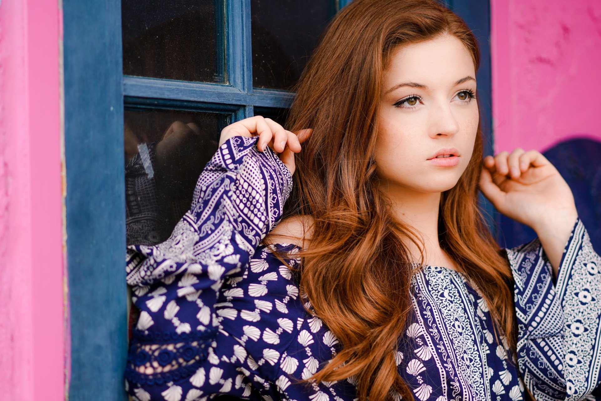 Brown-Eyed Redhead Woman Model — HD Wallpaper | 2048x1365 | Wallpaper Abyss
