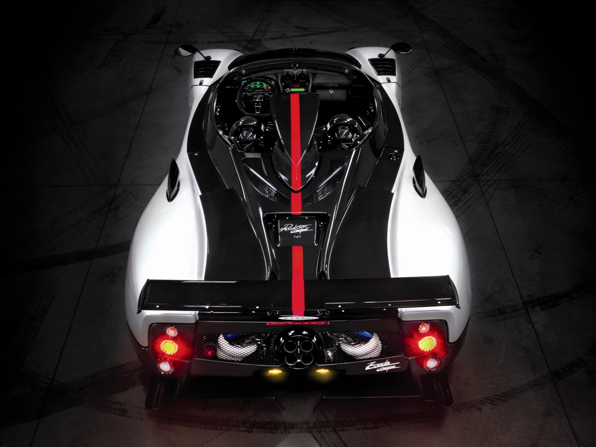 Pagani Zonda Cinque Roadster - Desktop Wallpapers, Phone Wallpaper, PFP ...