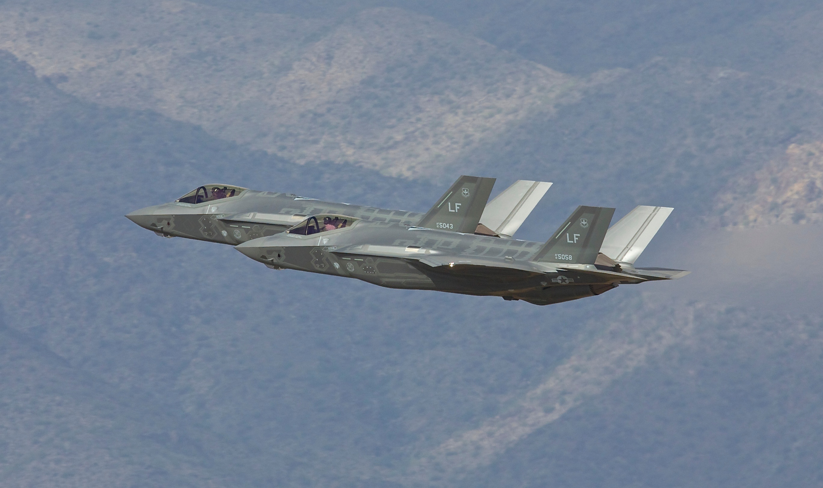 Download Warplane Aircraft Jet Fighter Military Lockheed Martin F-35 ...