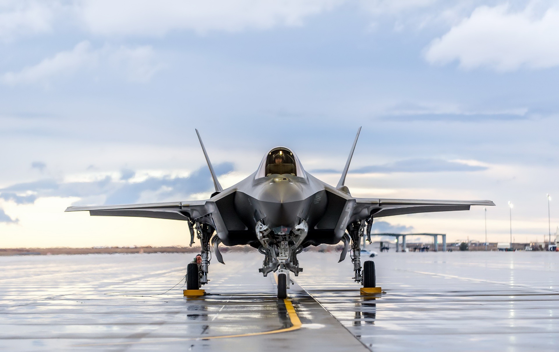 Lockheed Martin F 35 Lightning Ii 6 Wallpaper Aircraft Wallpapers
