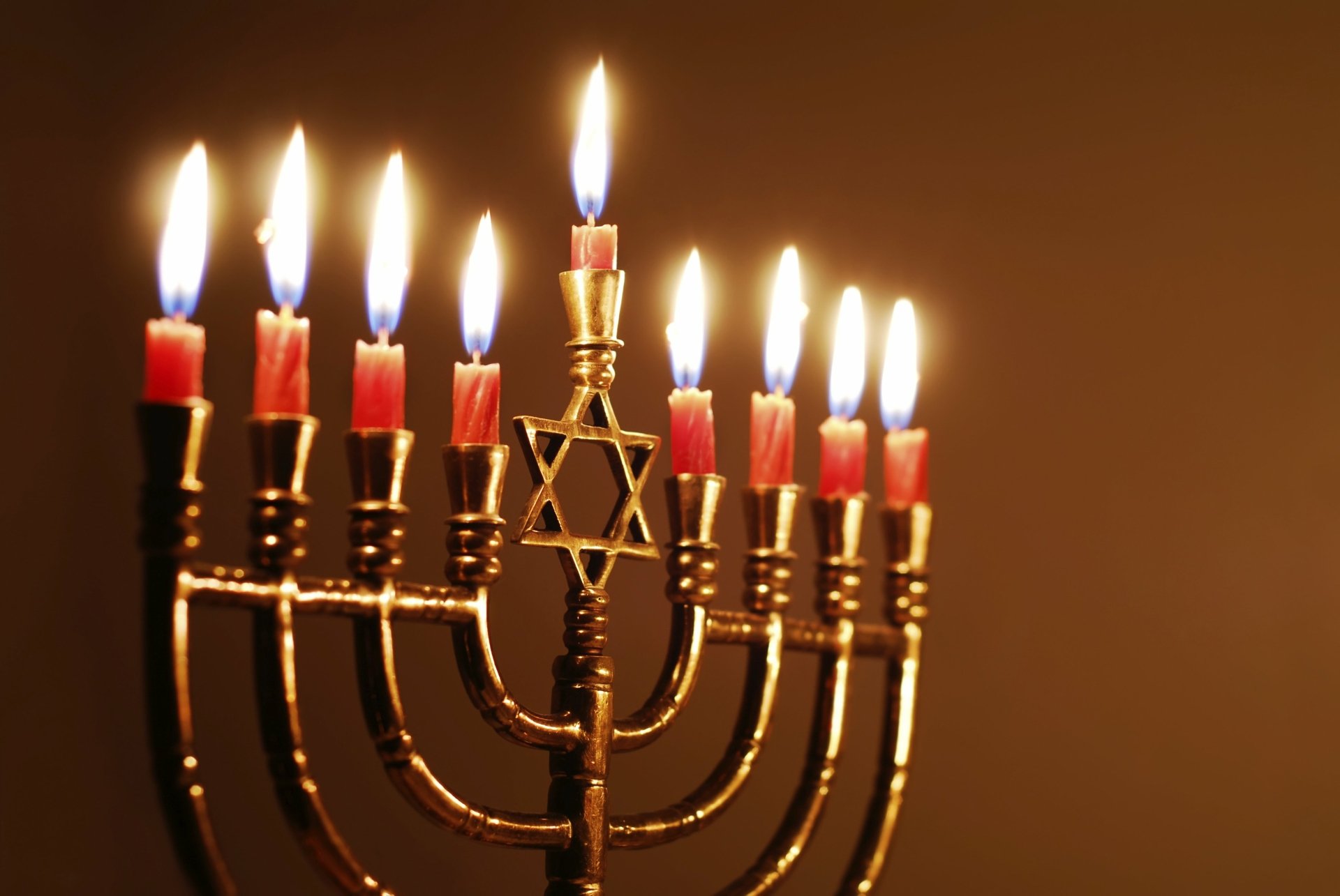 4K Ultra HD Menorah Candle Glow Hanukkah Holiday Spirit 3872x2592