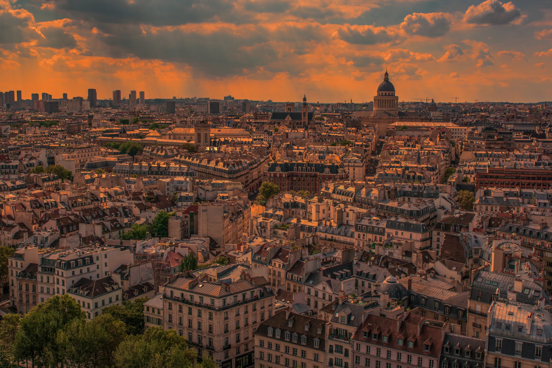 Paris Dusk: 4K Cloud-Lit Cityscape | 4872x3252 | Wallpaper Abyss