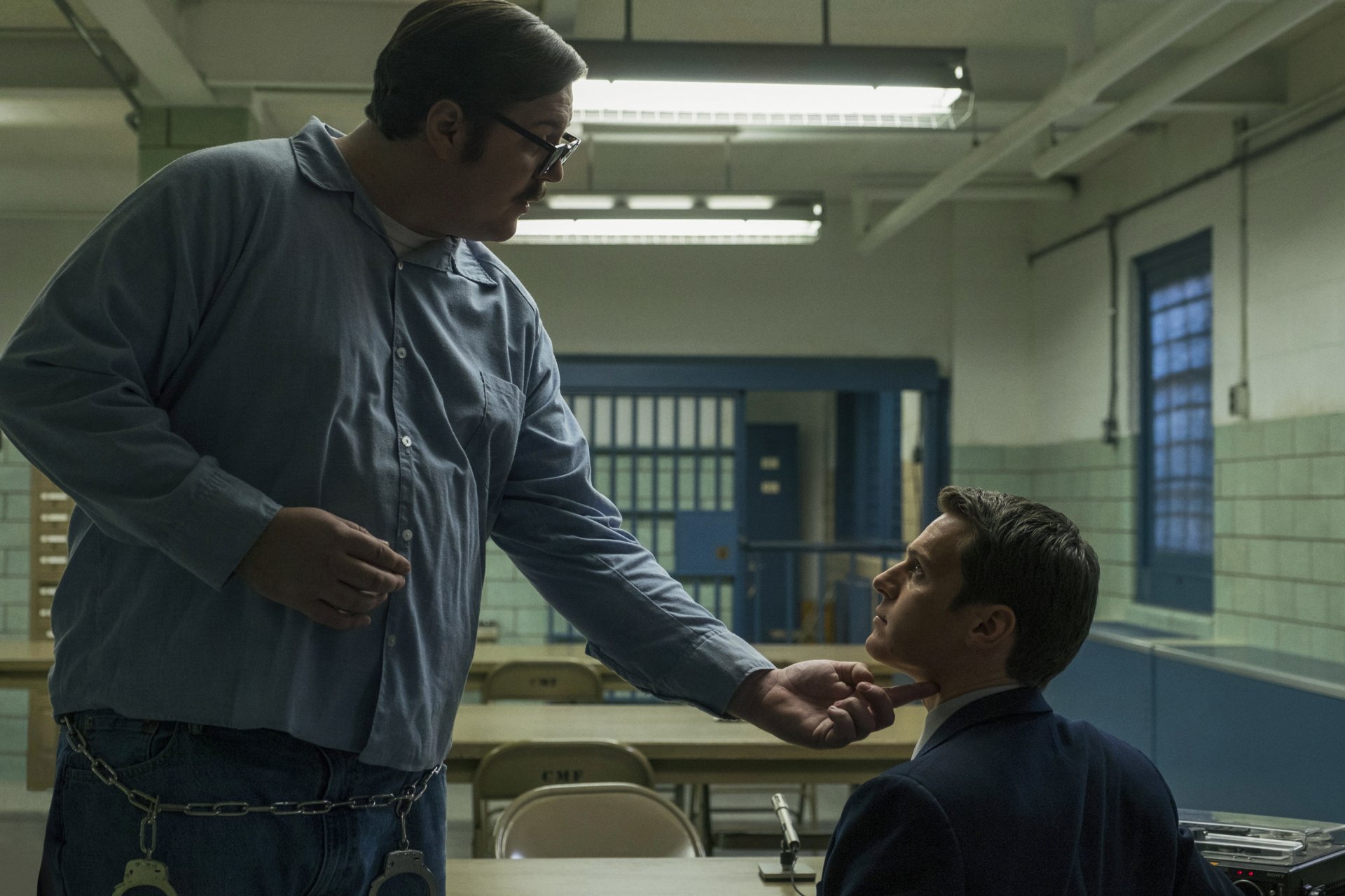 Mindhunter Series HD Wallpaper - Intense Interrogation Scene