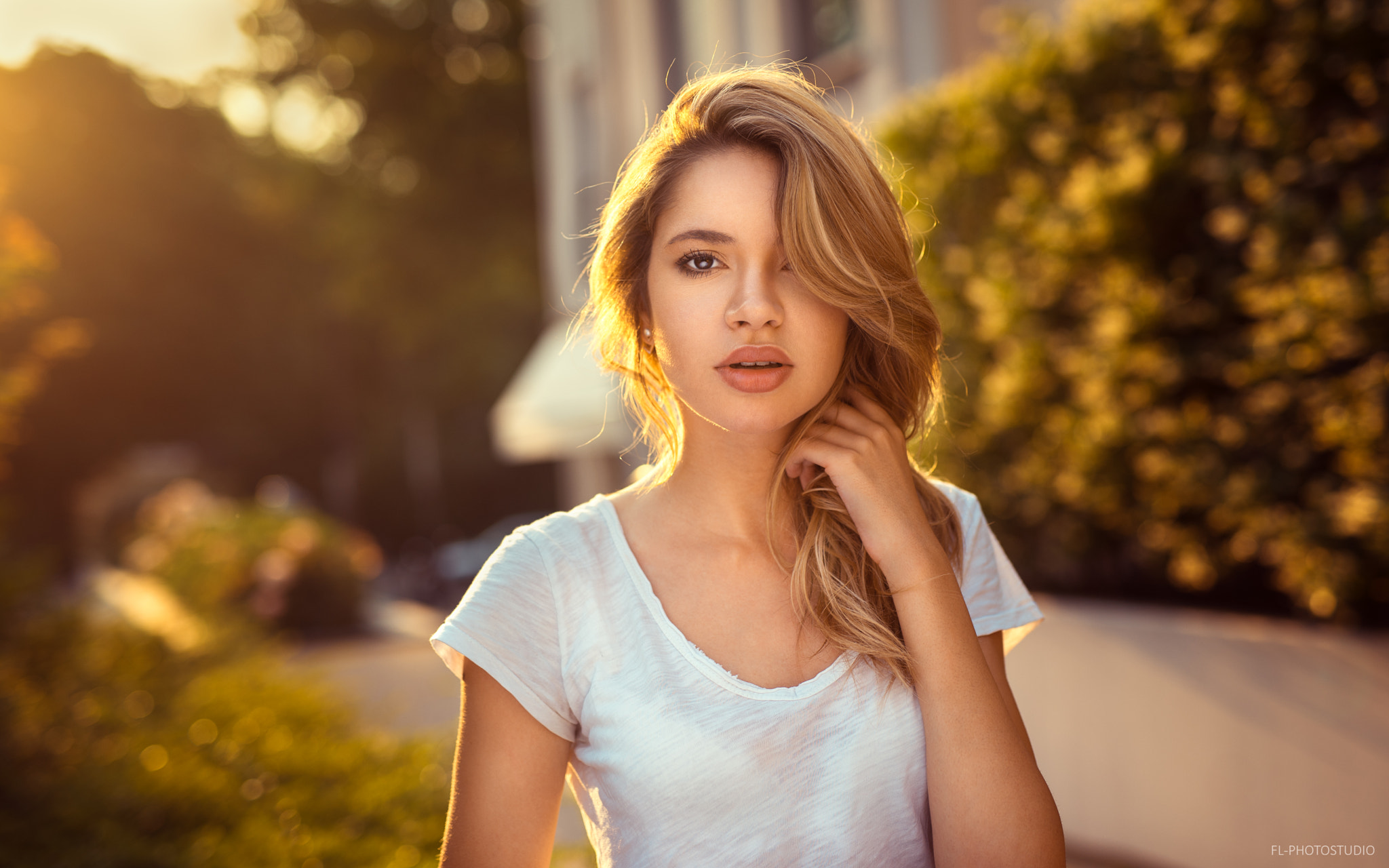 Download Brown Eyes Blonde Depth Of Field Woman Model HD Wallpaper by ...