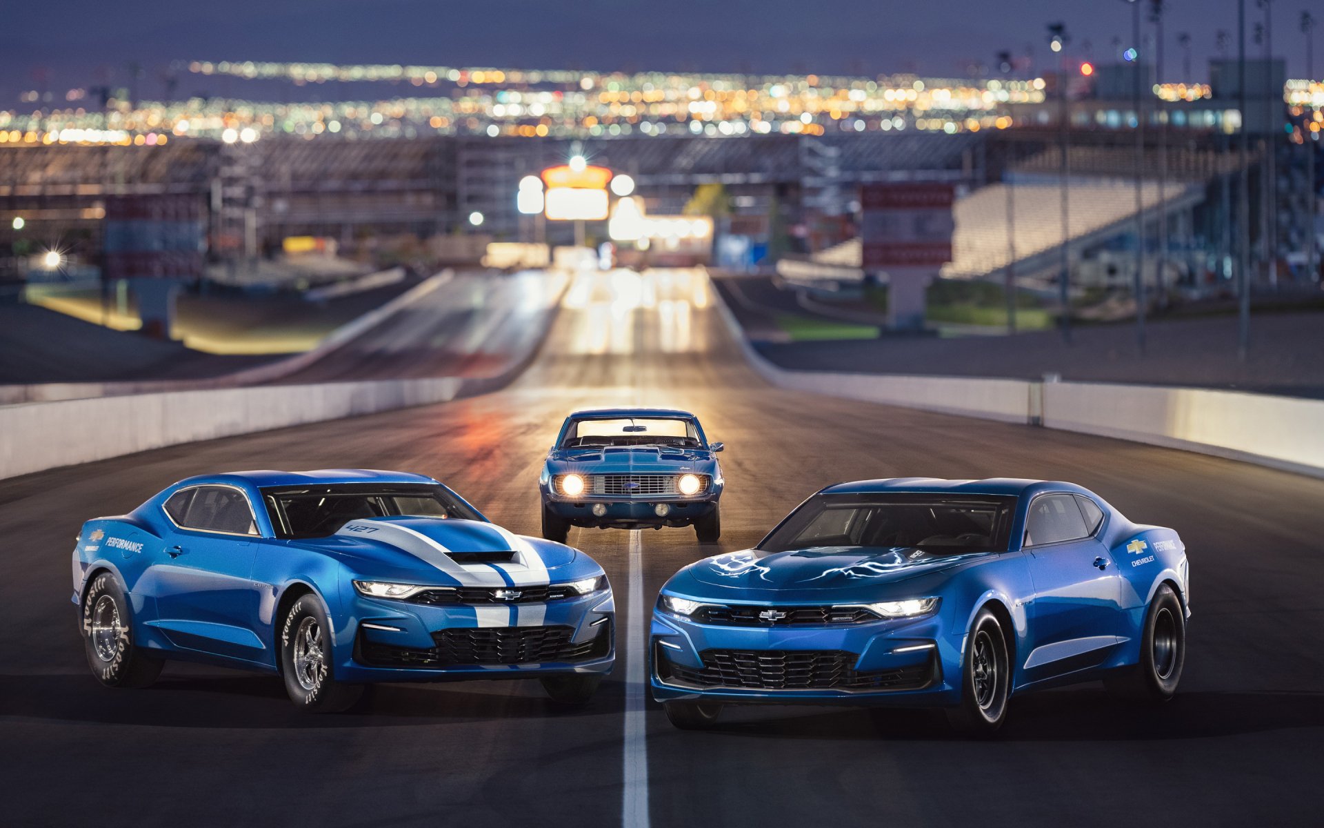 2K Quad HD Wallpaper — Chevrolet Camaro Muscle Car Trio | 2880x1800 ...