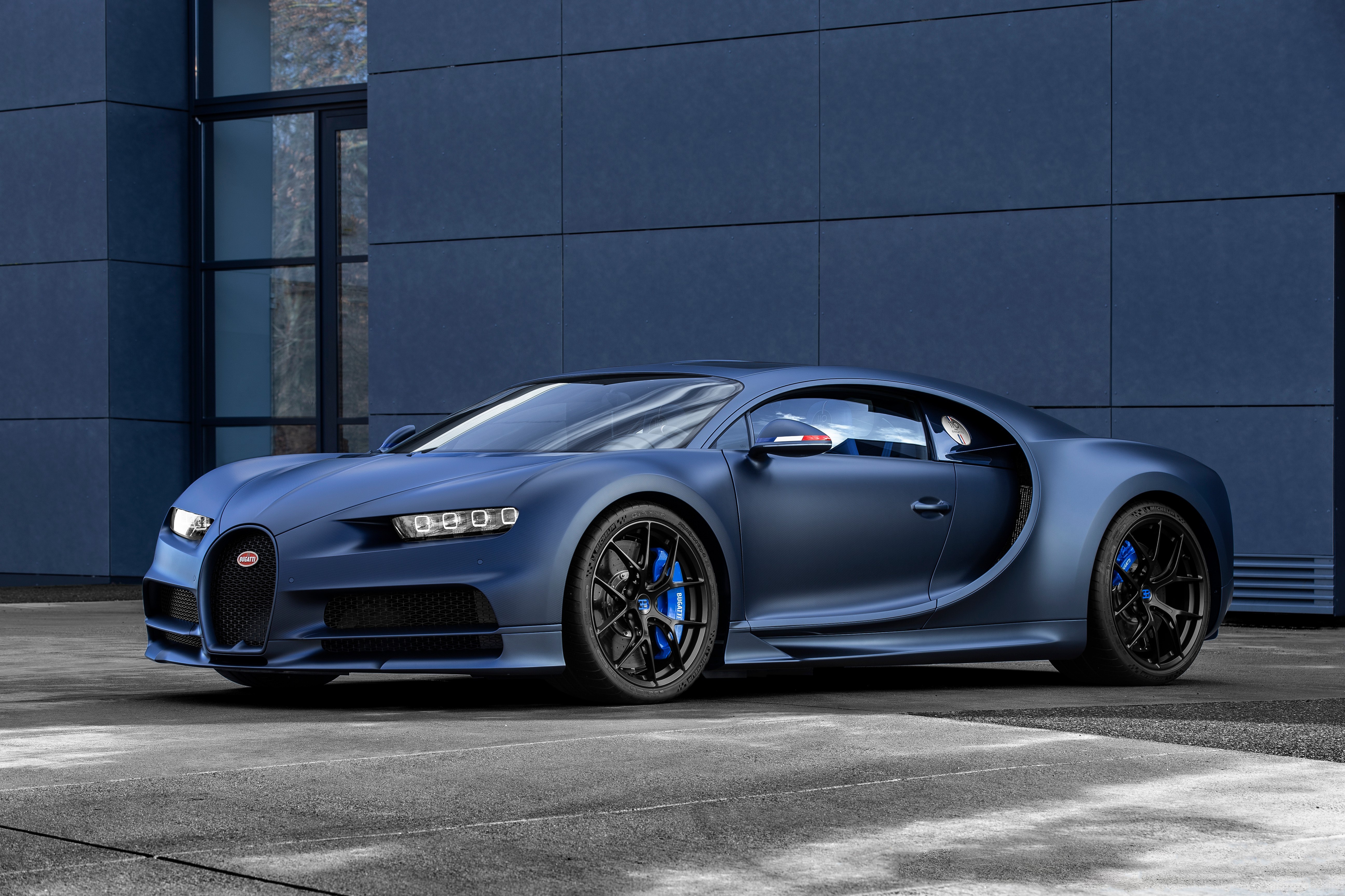 Download Supercar Car Bugatti Vehicle Bugatti Chiron 4k Ultra HD Wallpaper