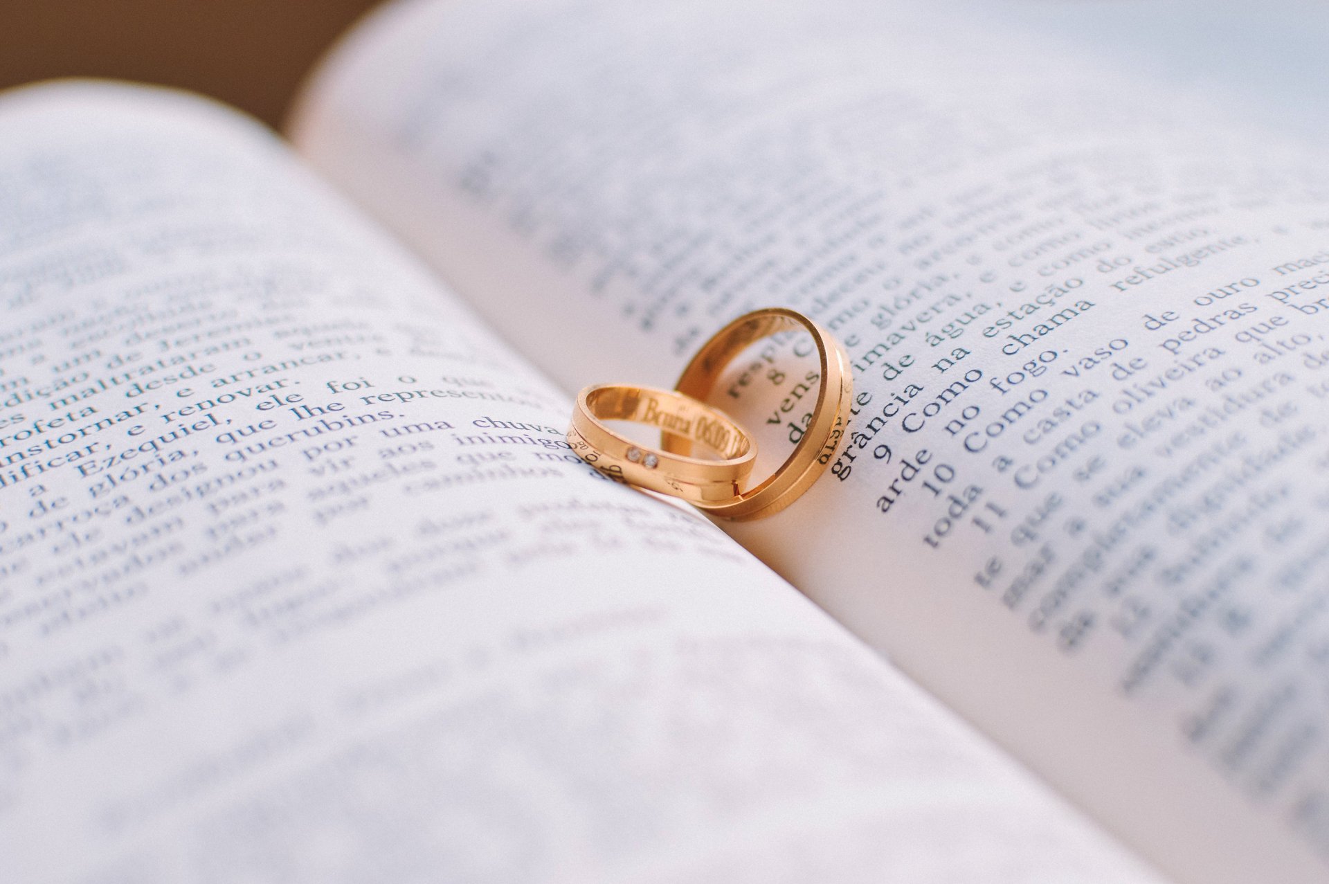 Download Ring Love Man Made Jewelry HD Wallpaper | 3000x1995 ...