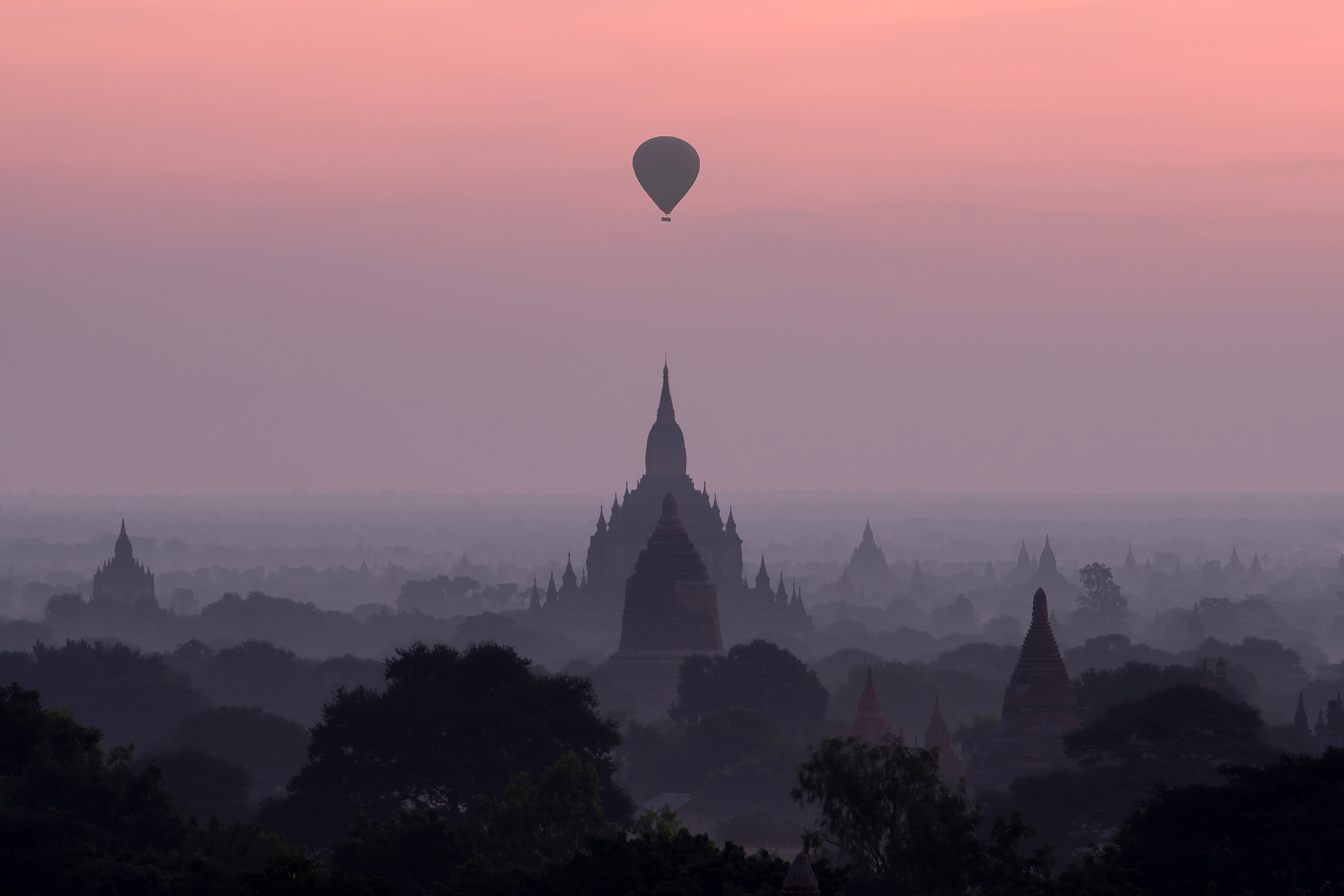 Bagan HD Wallpaper by Sarawut Intarob
